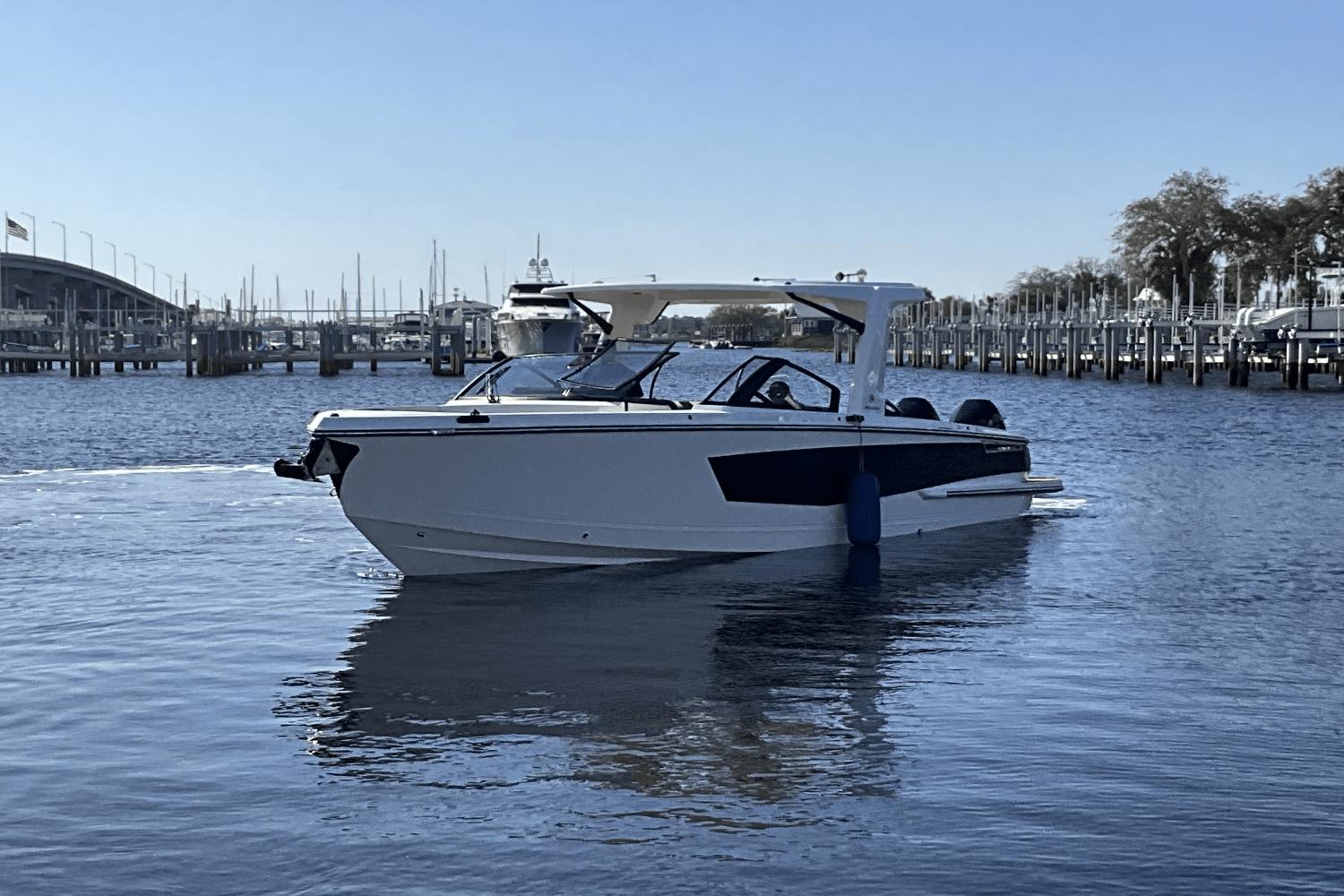2024 Aviara AV32 Outboard Runabout for sale - YachtWorld