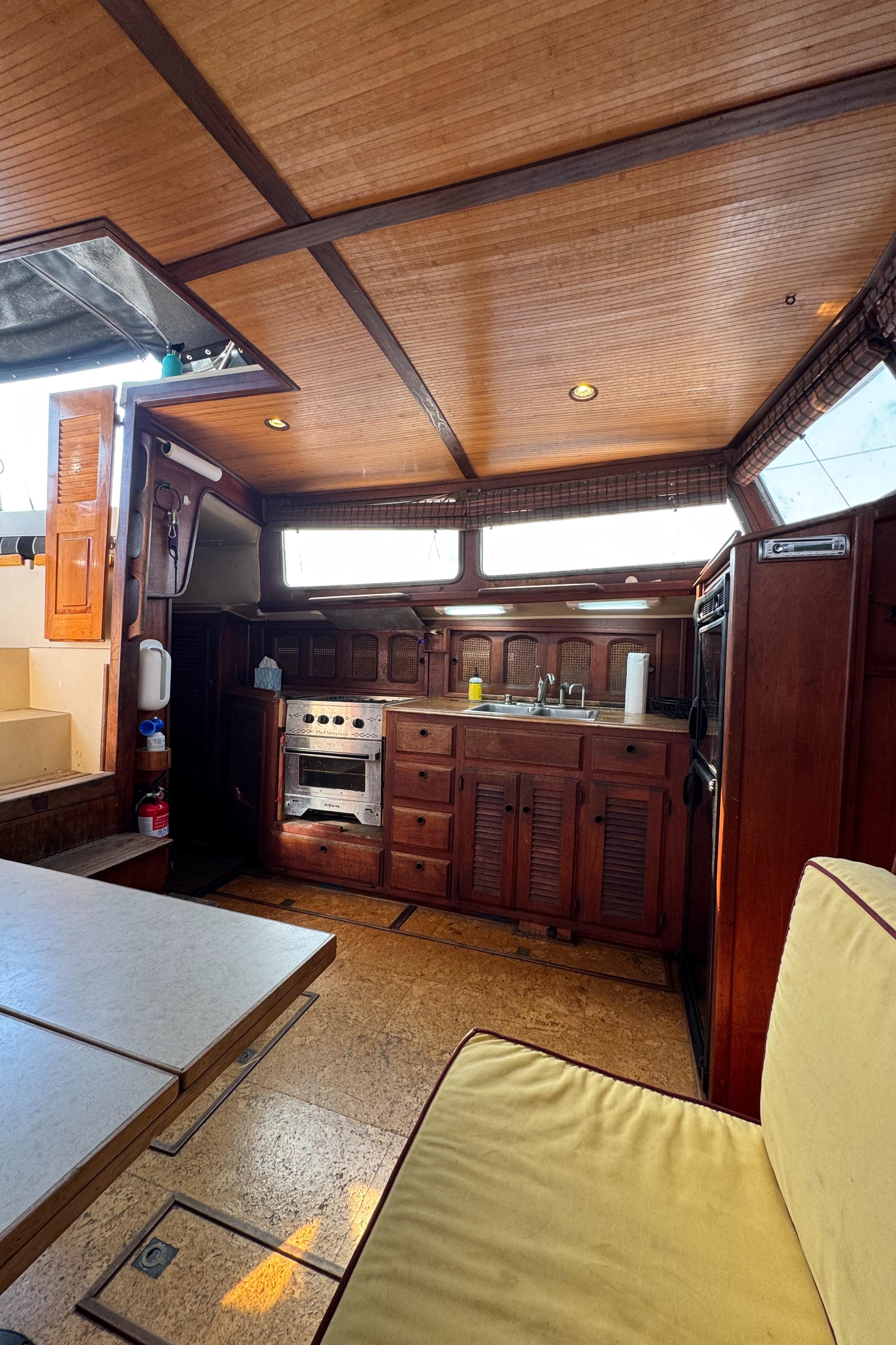 1977 Islander Freeport Ketch Rig Ketch for sale - YachtWorld