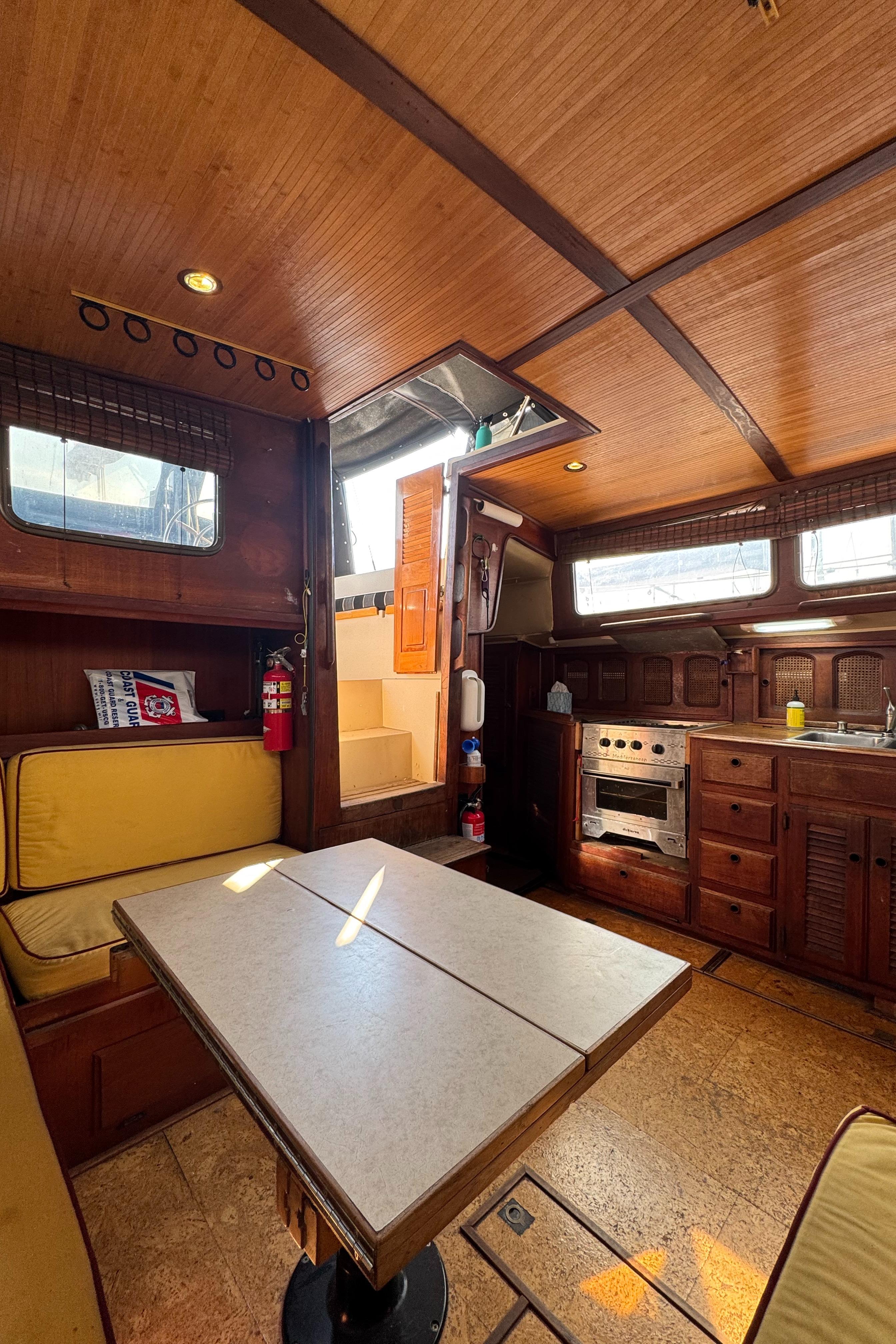 1977 Islander Freeport Ketch Rig Ketch for sale - YachtWorld