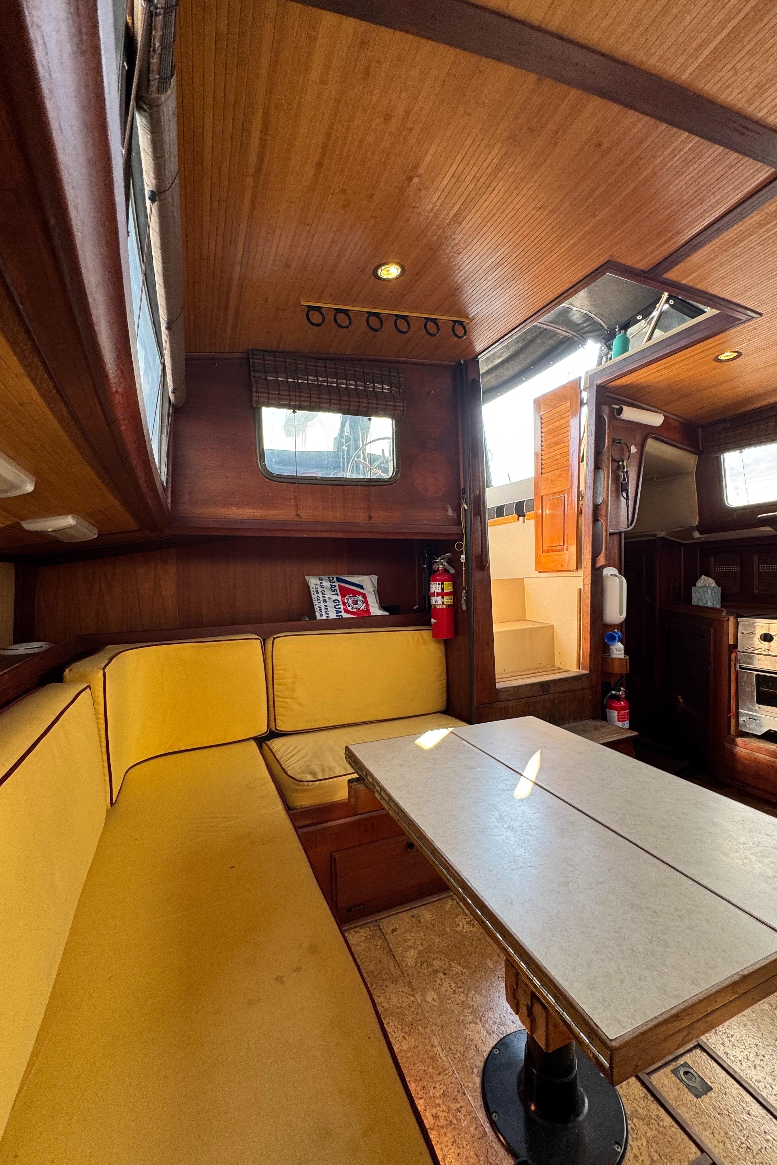 1977 Islander Freeport Ketch Rig Ketch for sale - YachtWorld