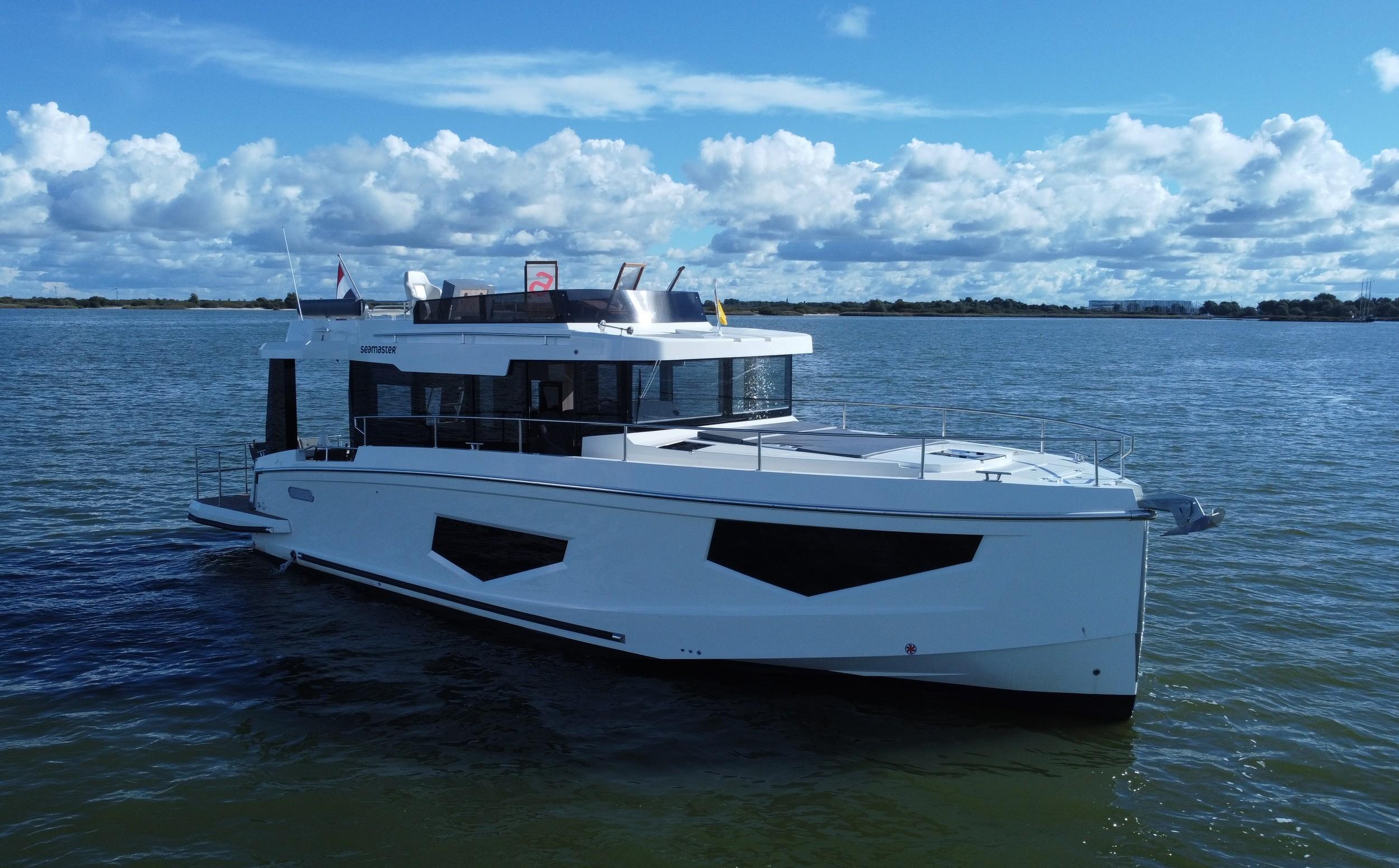 Cobra Seamaster 45 | 2022 | 14m | Boatshop24