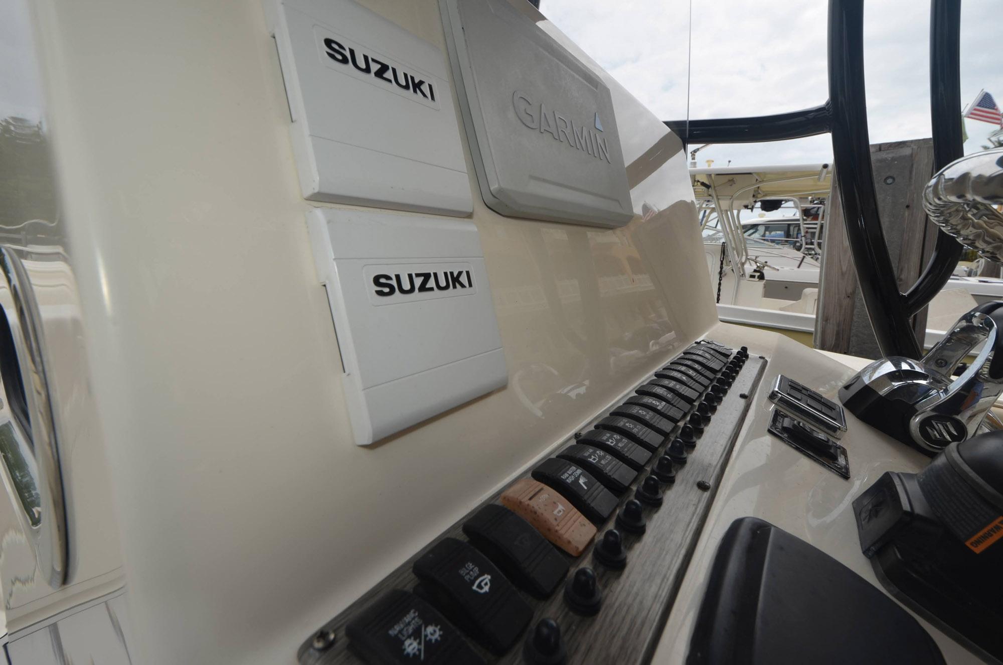 2018 Sea Chaser 27 HFC Centre Console for sale - YachtWorld