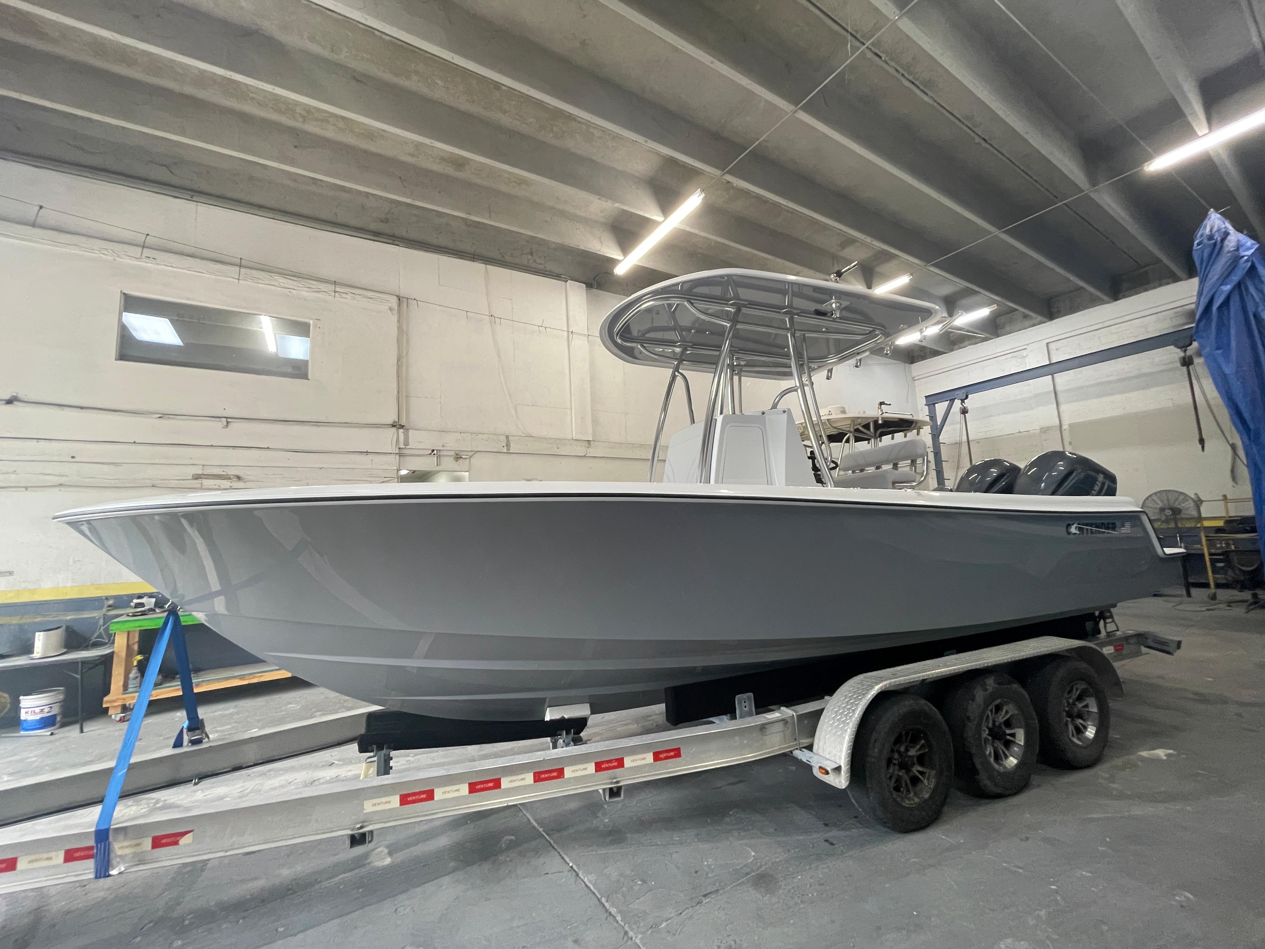 2023 Contender 25T Twin 200 Center Console Boote Kaufen - YachtWorld