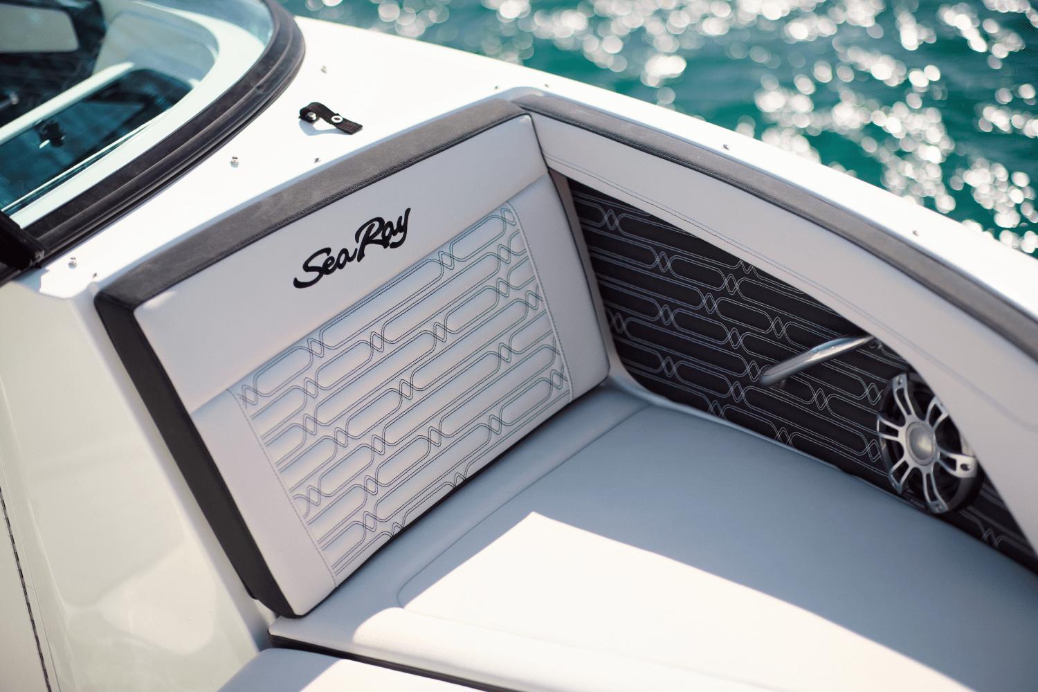 2024 Sea Ray SPX 210 Lanchas pequeñas en venta - YachtWorld