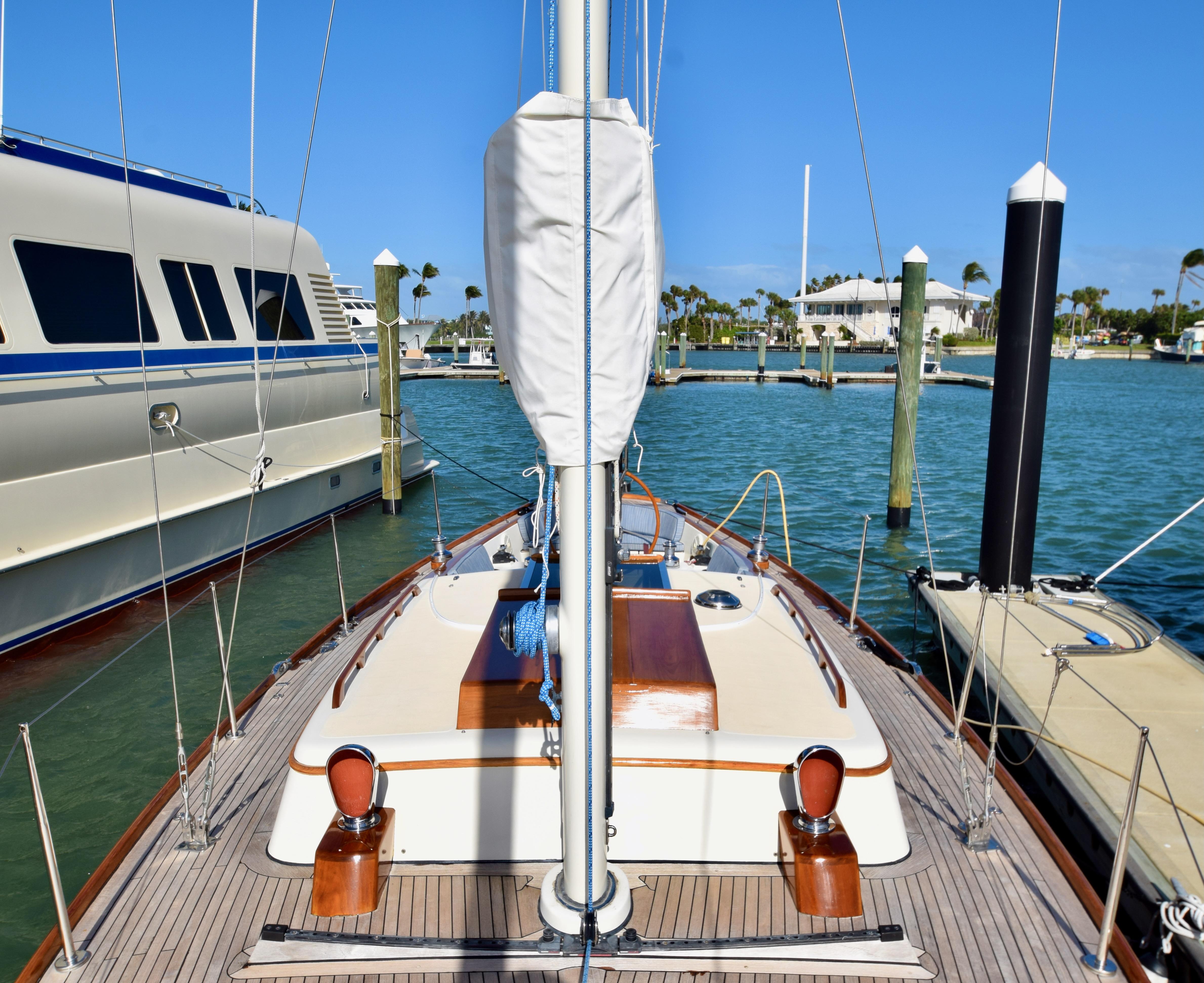 2009 Morris M36 Daysailer for sale - YachtWorld