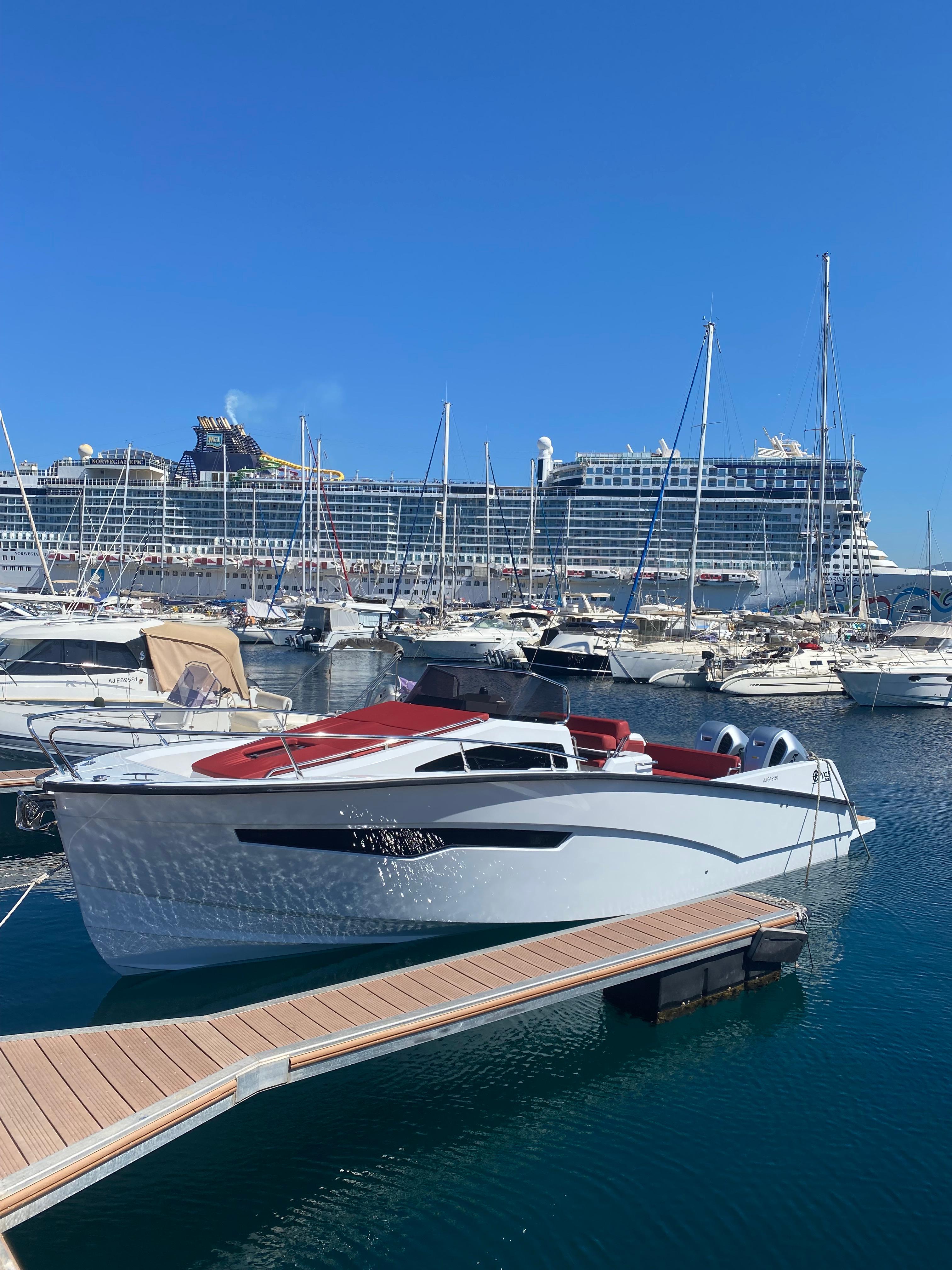 Used 2020 Pyxis Yachts PYXIS W30A - 20 - Corse | TopBoats