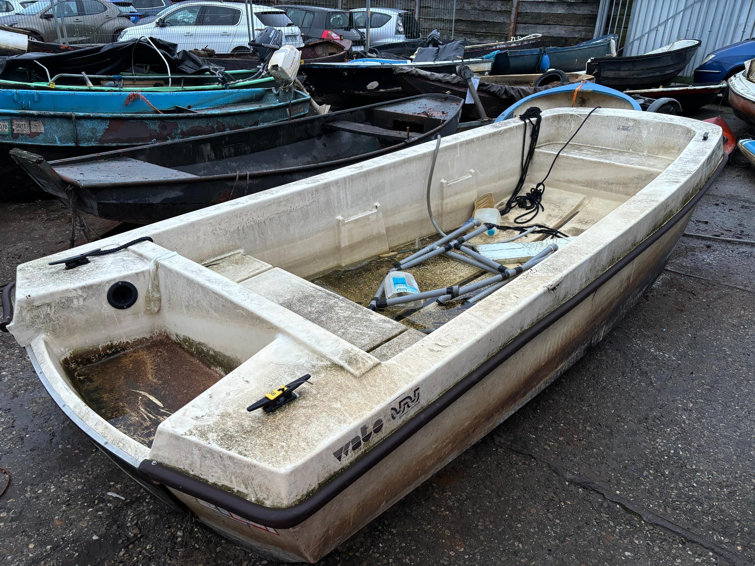 Tweedehands 1900 Wato 450 Leiden (NL), Nederland 25 € | Botentekoop