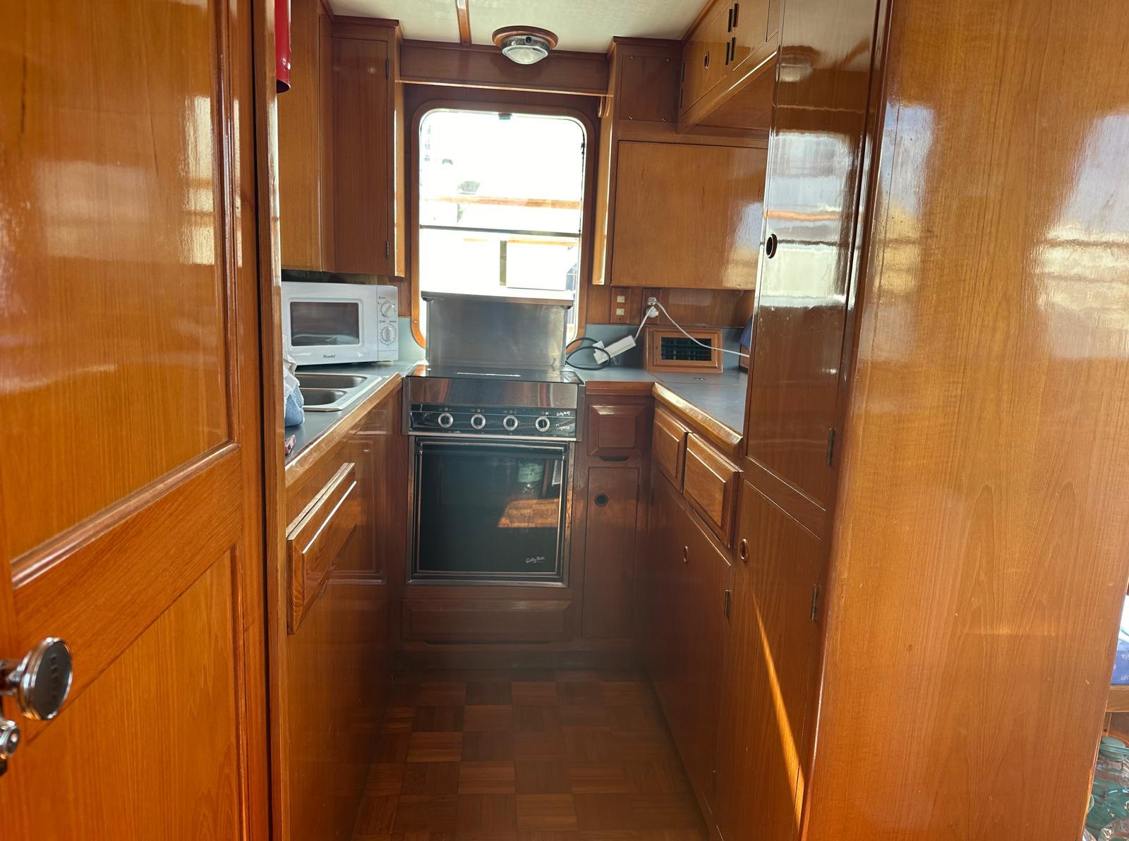 1987 DeFever 44 Trawler Trawler for sale - YachtWorld