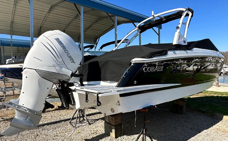 2023 Cobalt R4 Outboard Bowrider for sale - YachtWorld