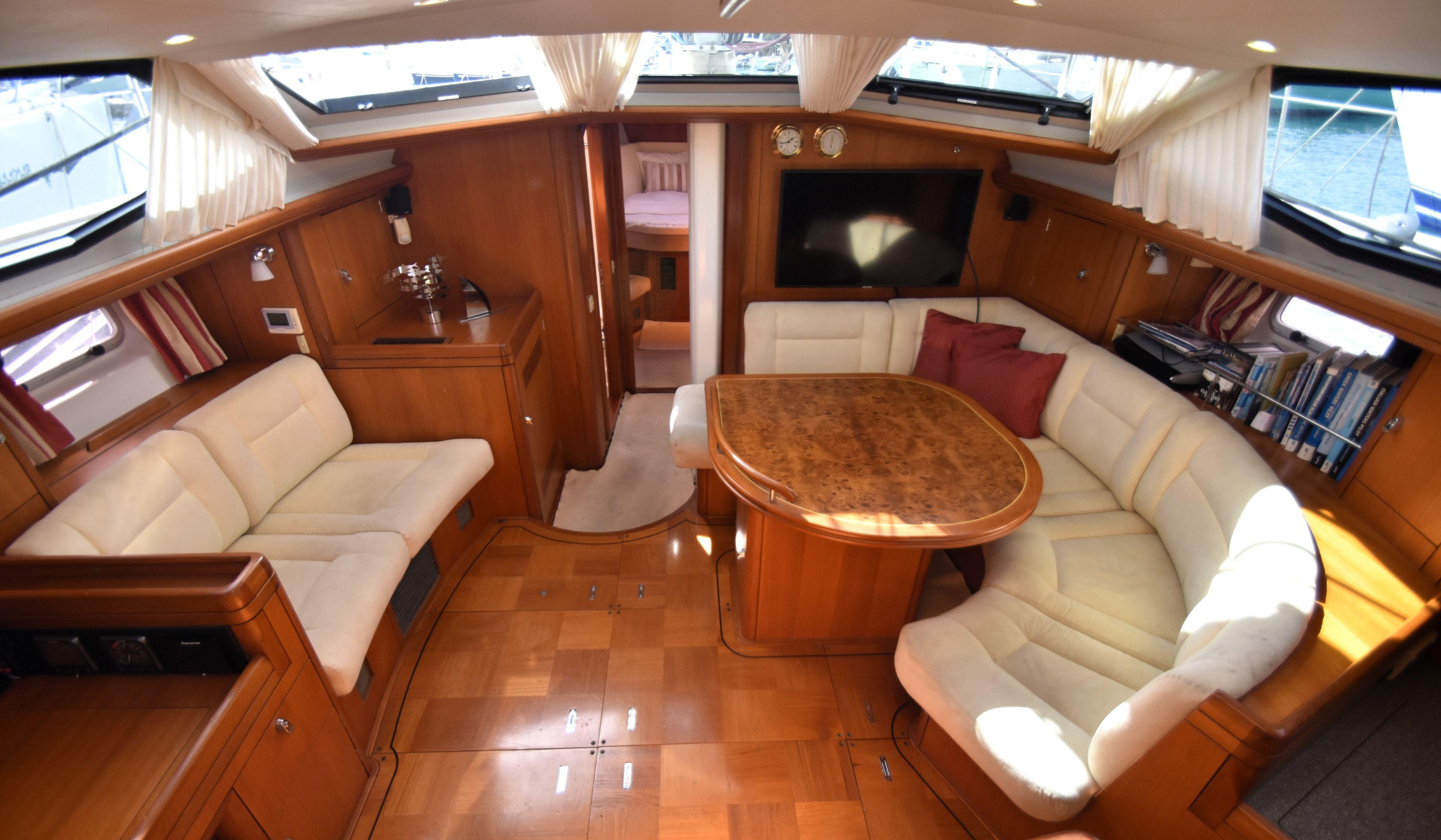 2003 Oyster 53 Cruiser for sale - YachtWorld