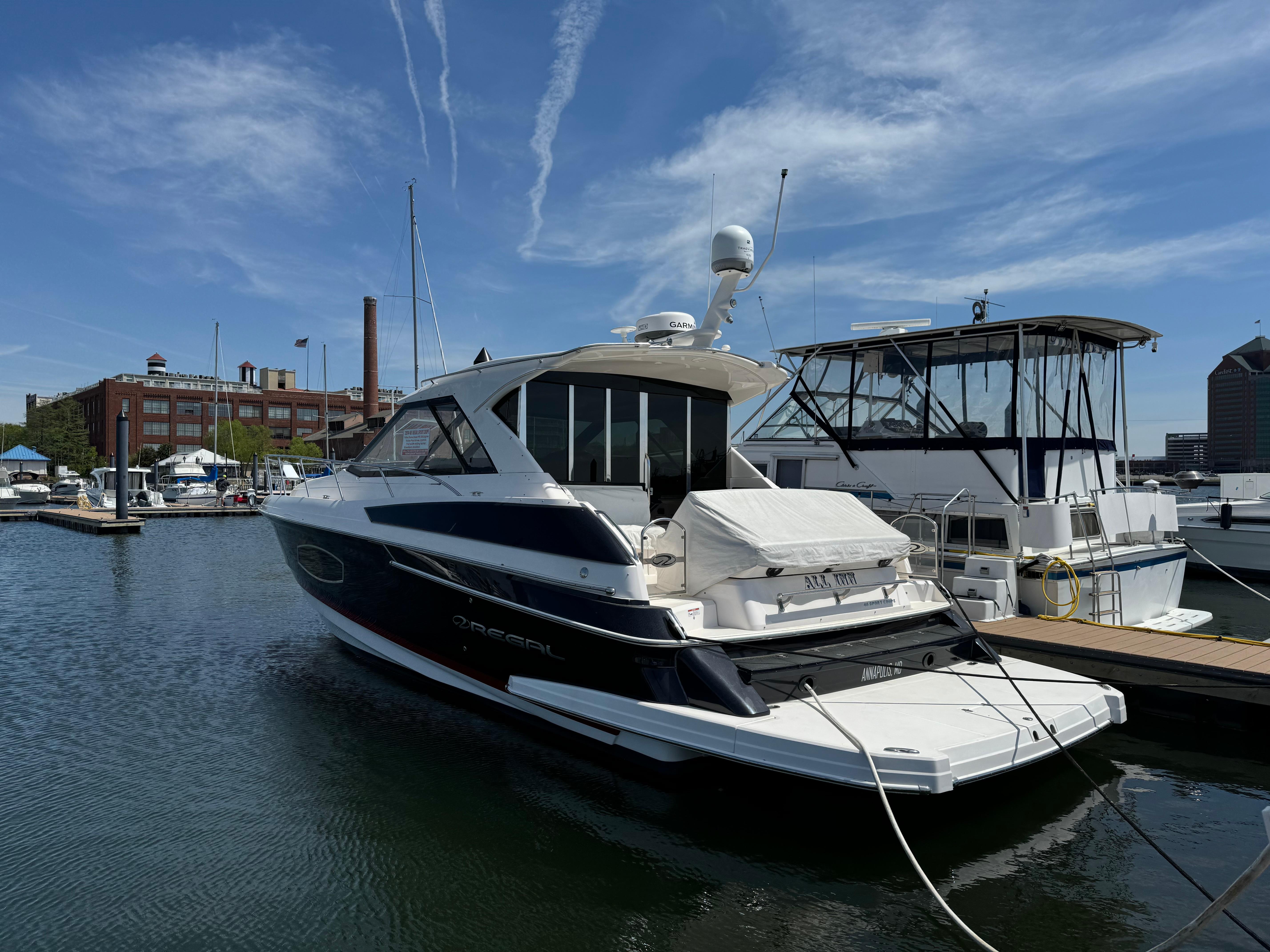 2014 Regal 46 Sport Coupe Motor Yachts for sale - YachtWorld