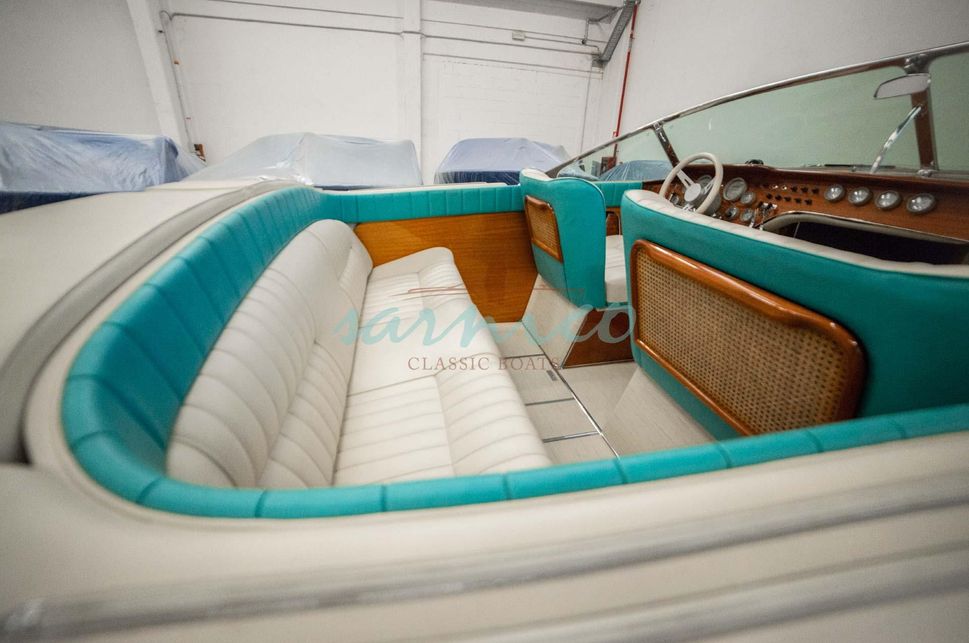 1992 Riva Aquarama Special Antique and Classic for sale - YachtWorld