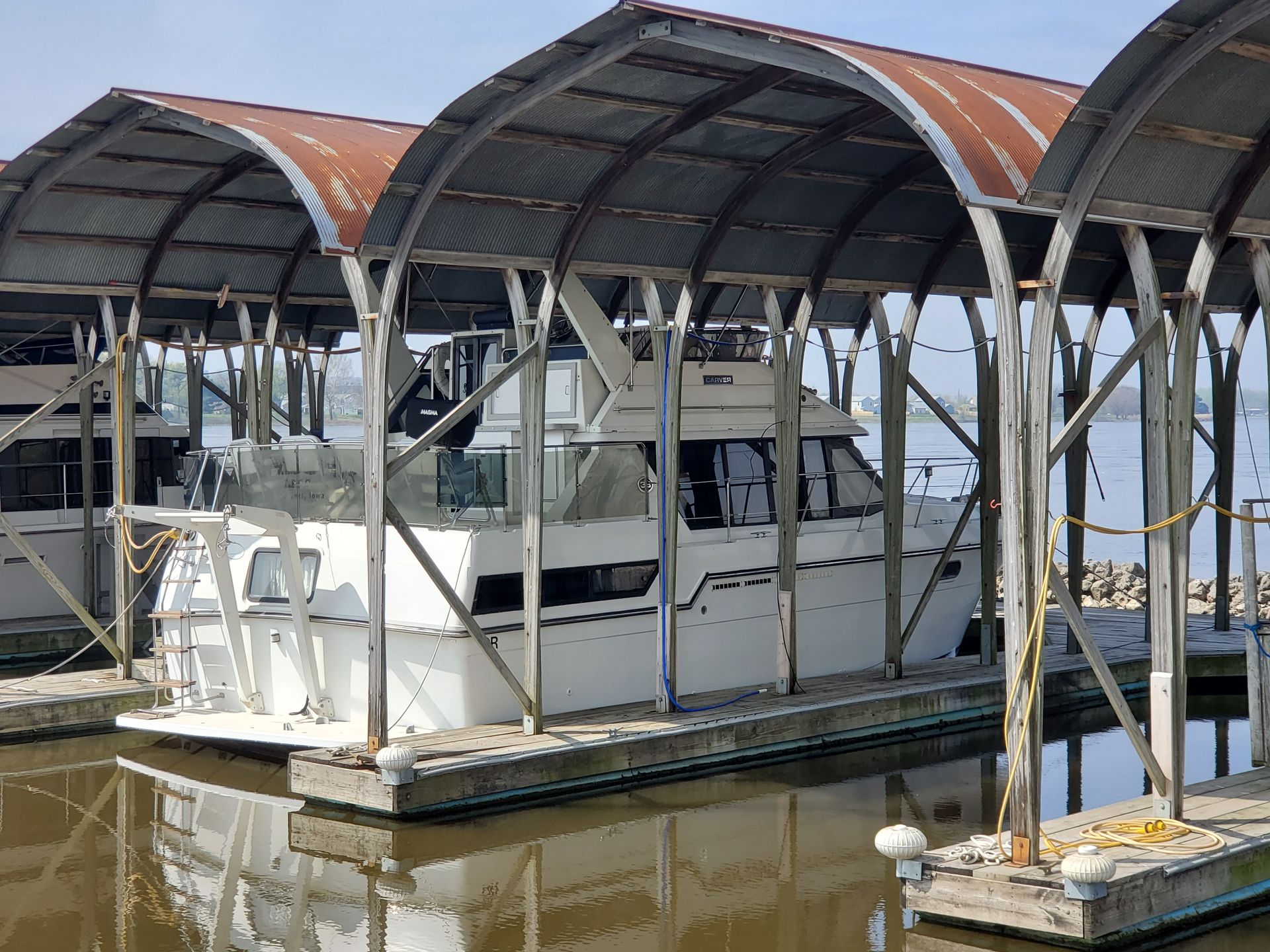1987 Carver 3807 Aft Cabin - Weber Yachts