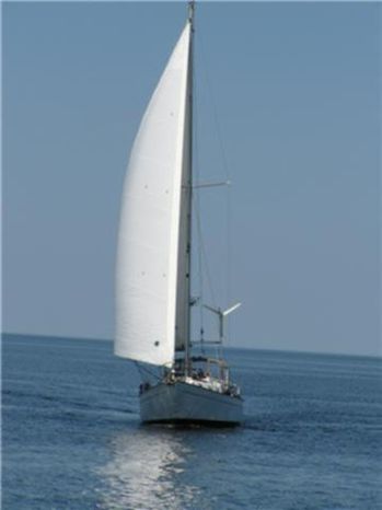 1967 Pearson Invicta Antique and Classic for sale - YachtWorld