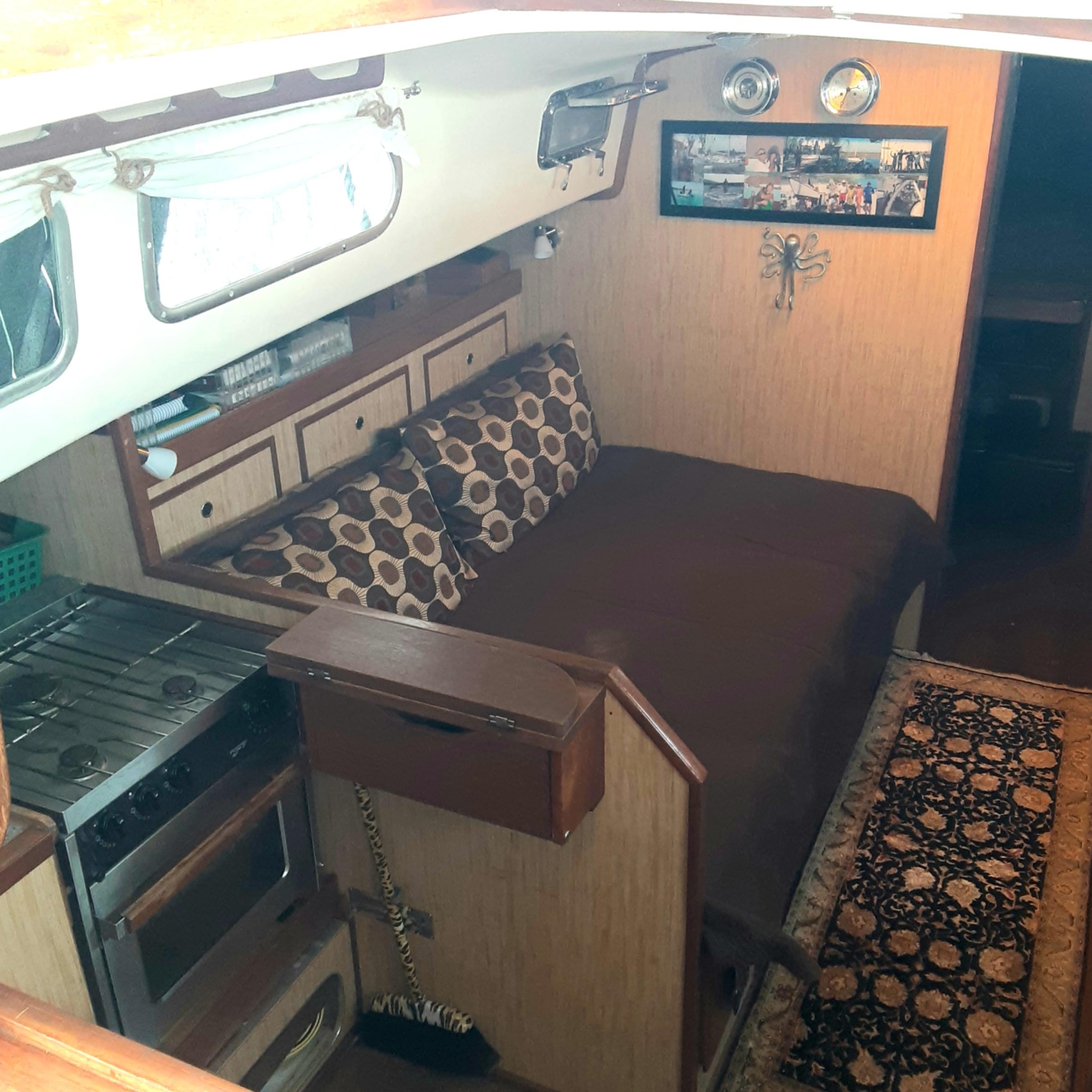 1967 Pearson Invicta Antique and Classic for sale - YachtWorld