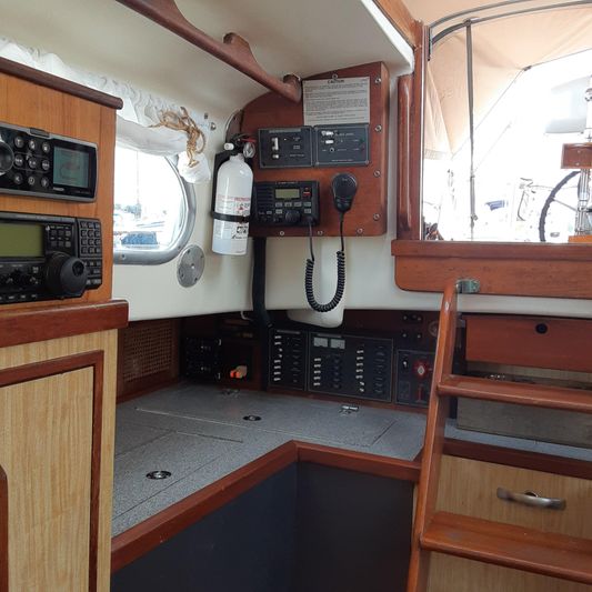 1967 Pearson Invicta Antique and Classic for sale - YachtWorld