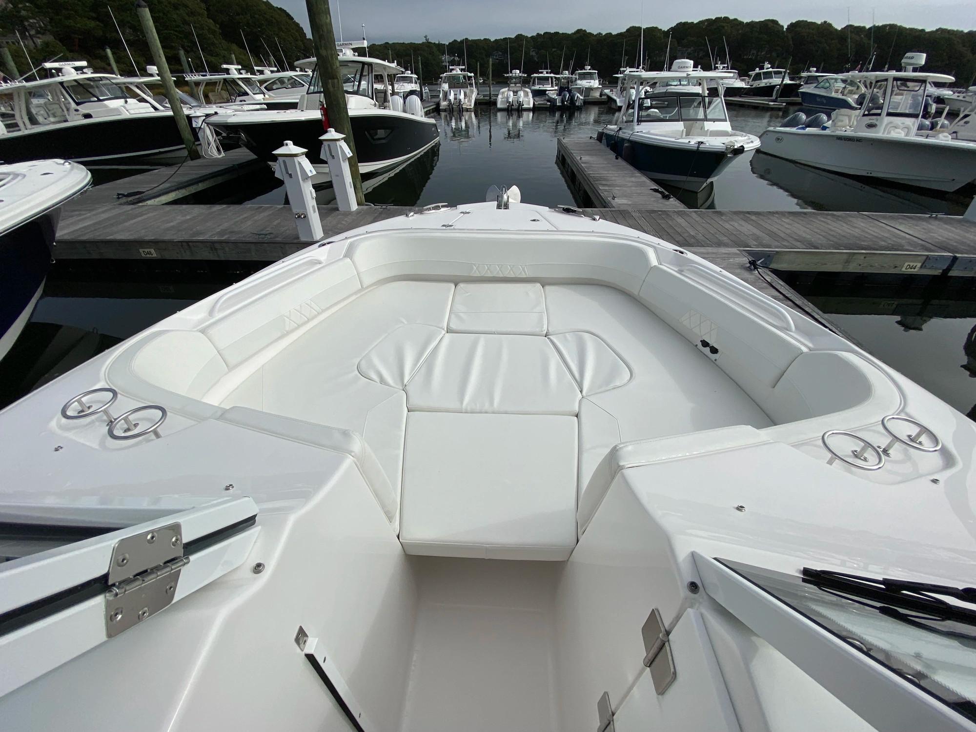 2023 Edgewater 280 CX Dual Console for sale - YachtWorld