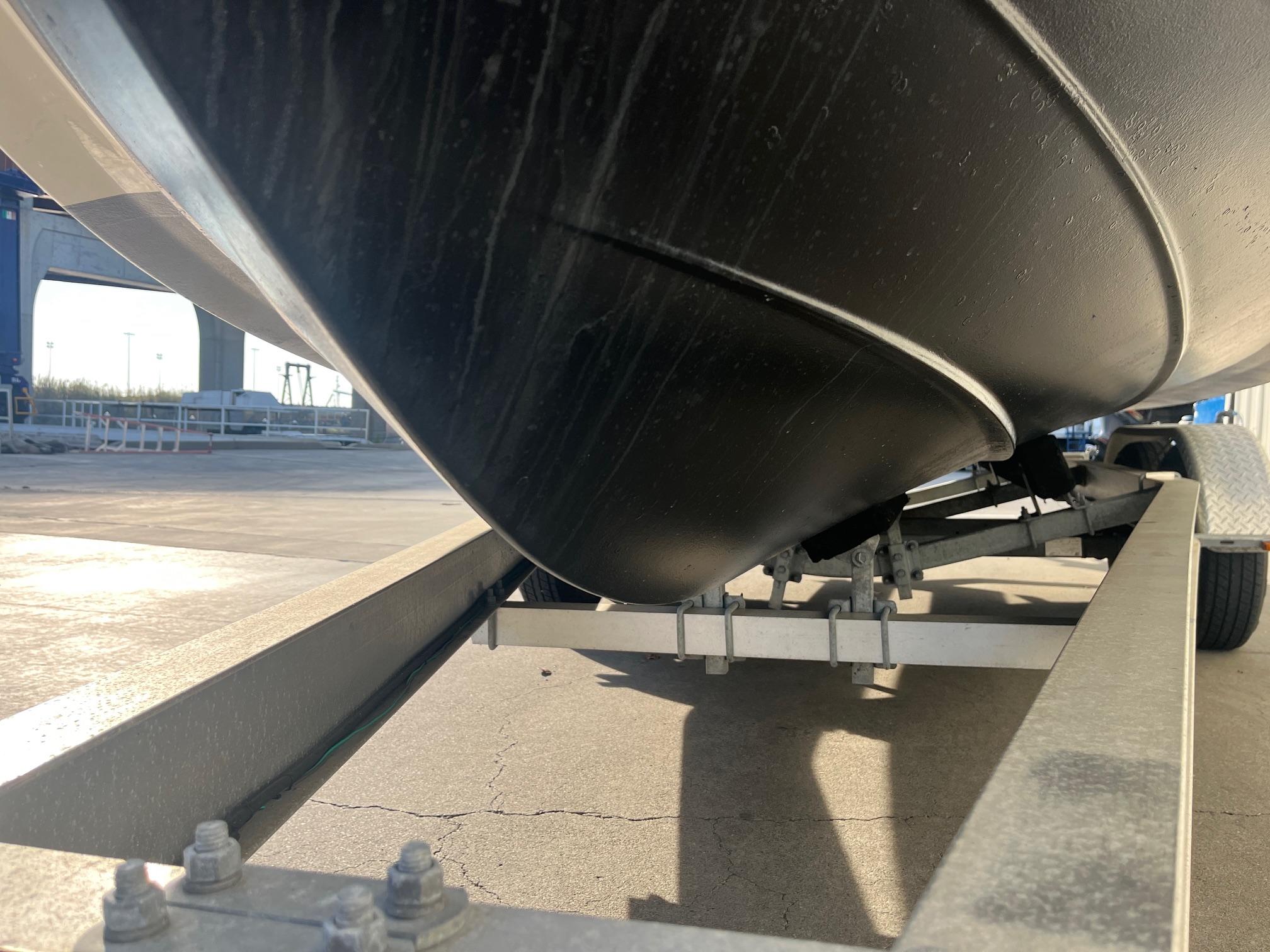 2023 Defiance Admiral 220 EX Pilothouse for sale - YachtWorld