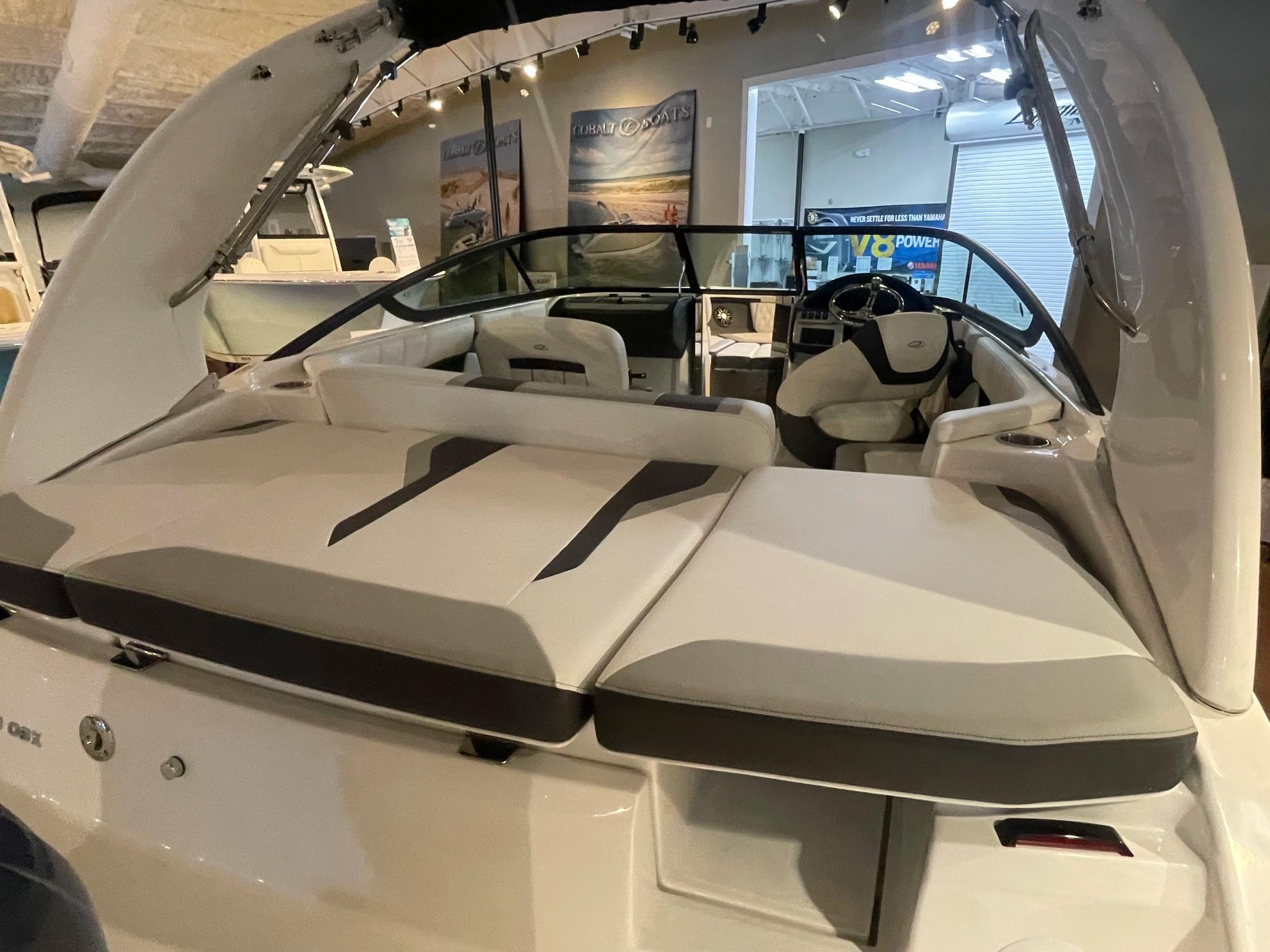 2024 Regal 21 OBX Bowrider Boote Kaufen - YachtWorld