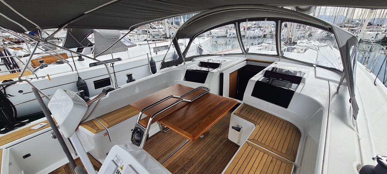2019 Hanse 458 Cruiser for sale - YachtWorld