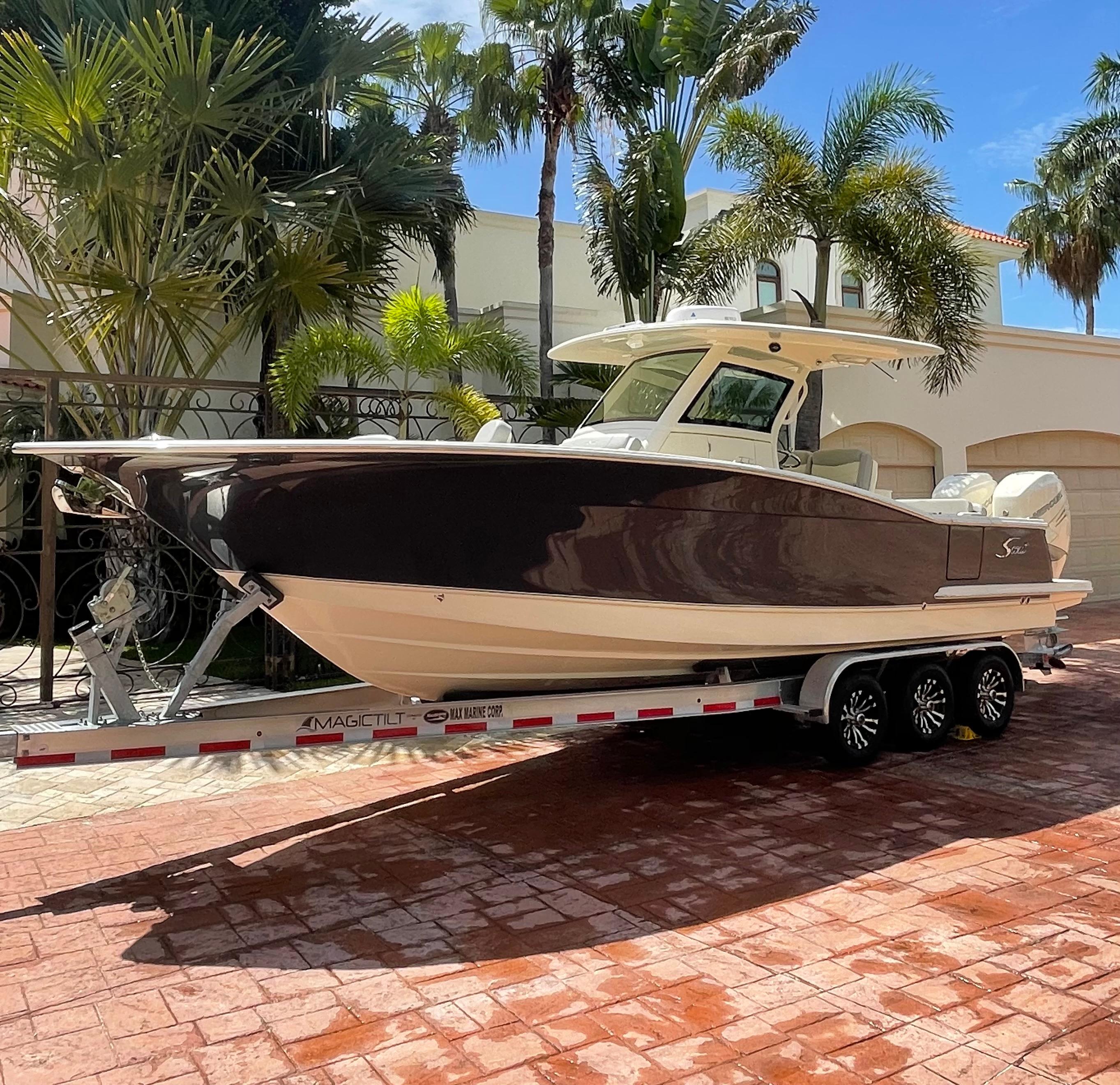 2021 Scout 305 LXF Center Console for sale - YachtWorld