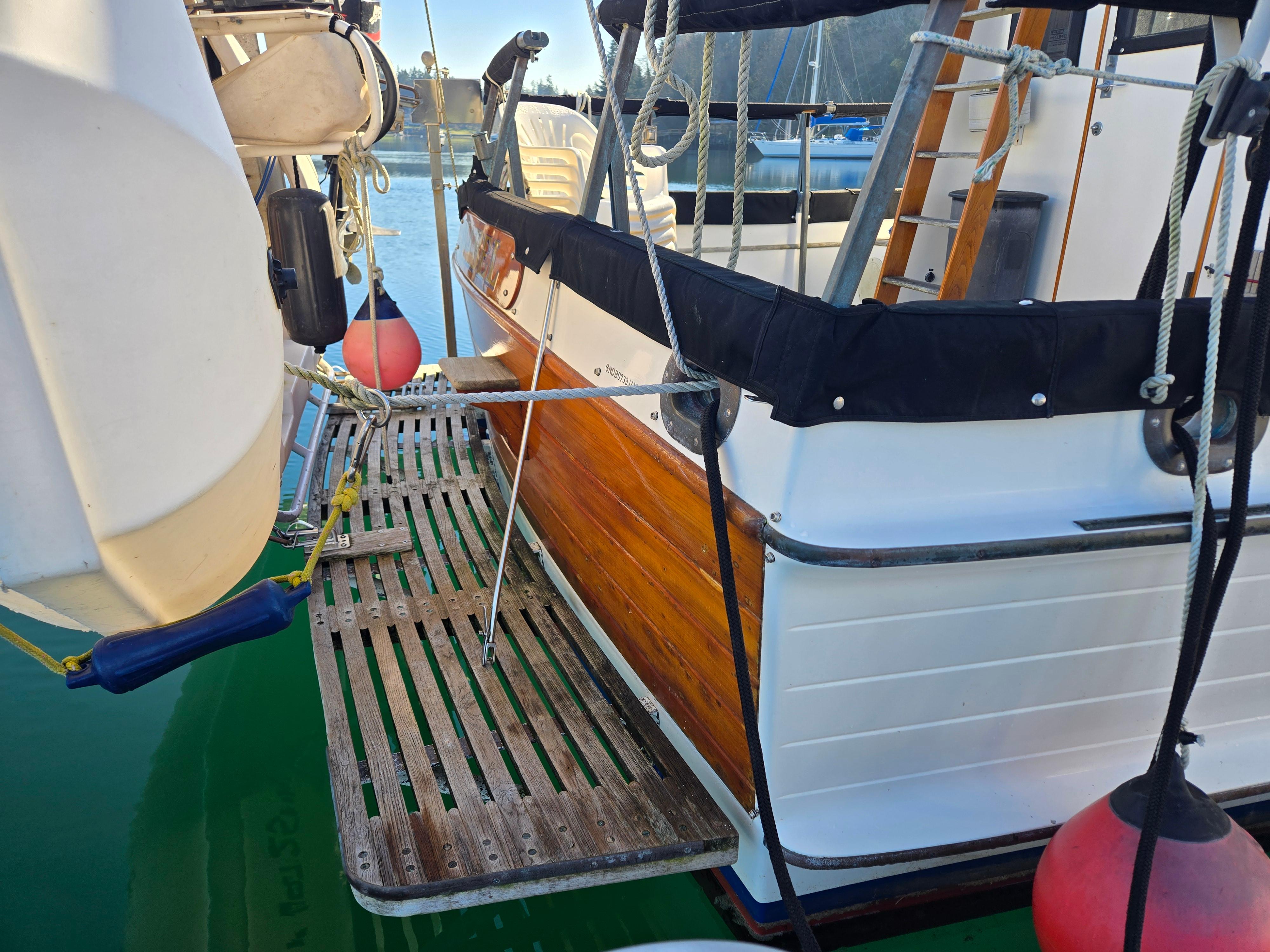 1985 Grand Banks Fly Bridge Trawler Trawler for sale - YachtWorld