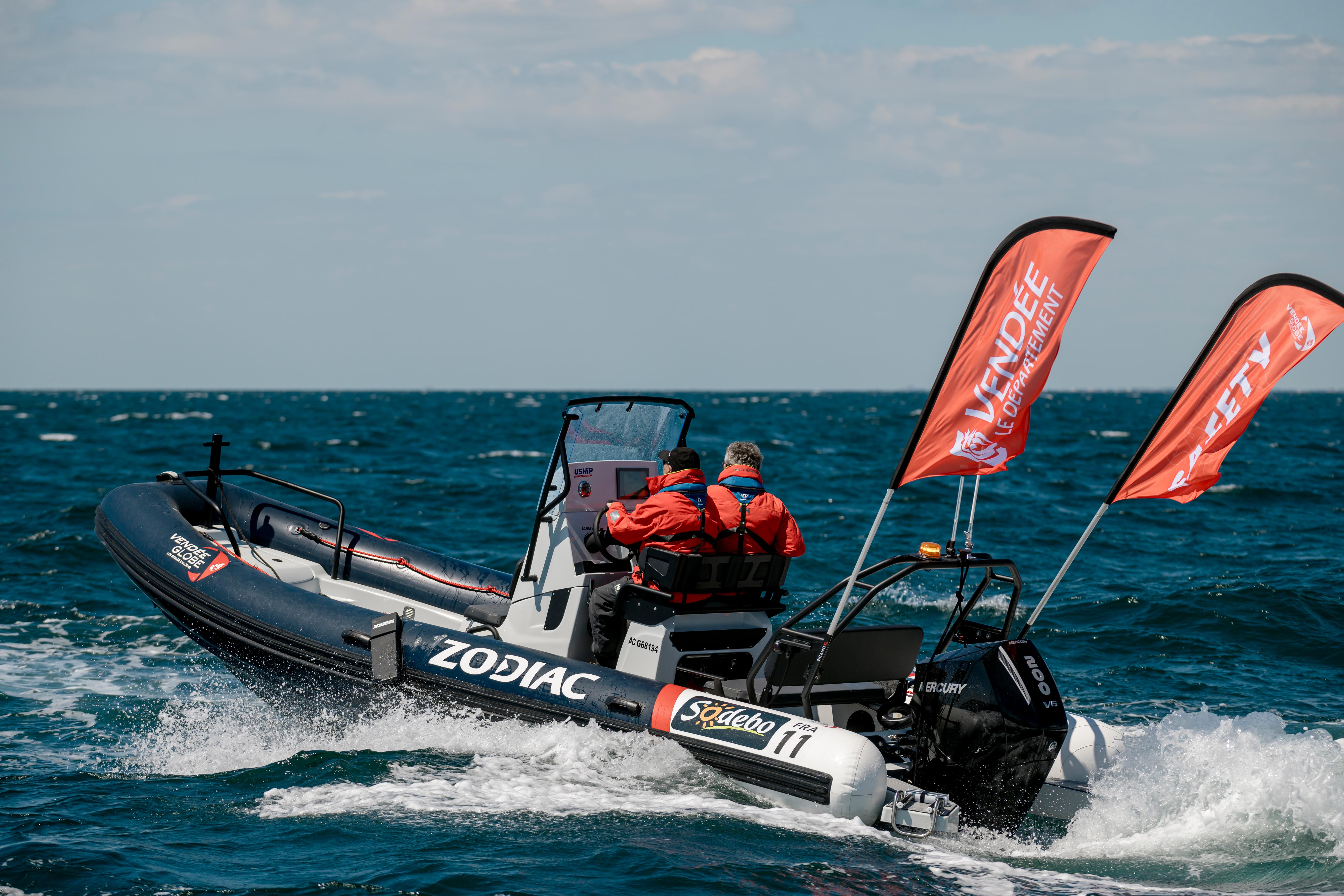 Zodiac Pro 7 7m 2024, RIBs i ponton RIBs- Vendée ( 85 )| Lodzie24