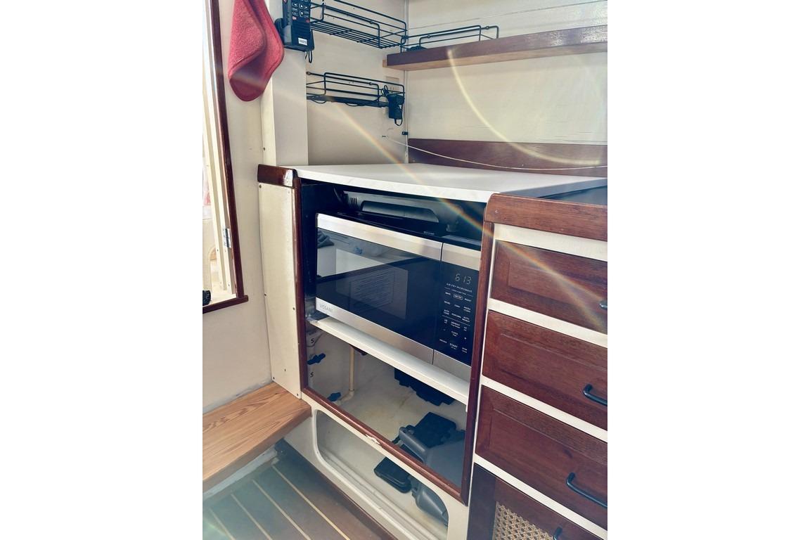 2022 Custom Parker 325 Commuter Trawler Trawlers à vendre - YachtWorld