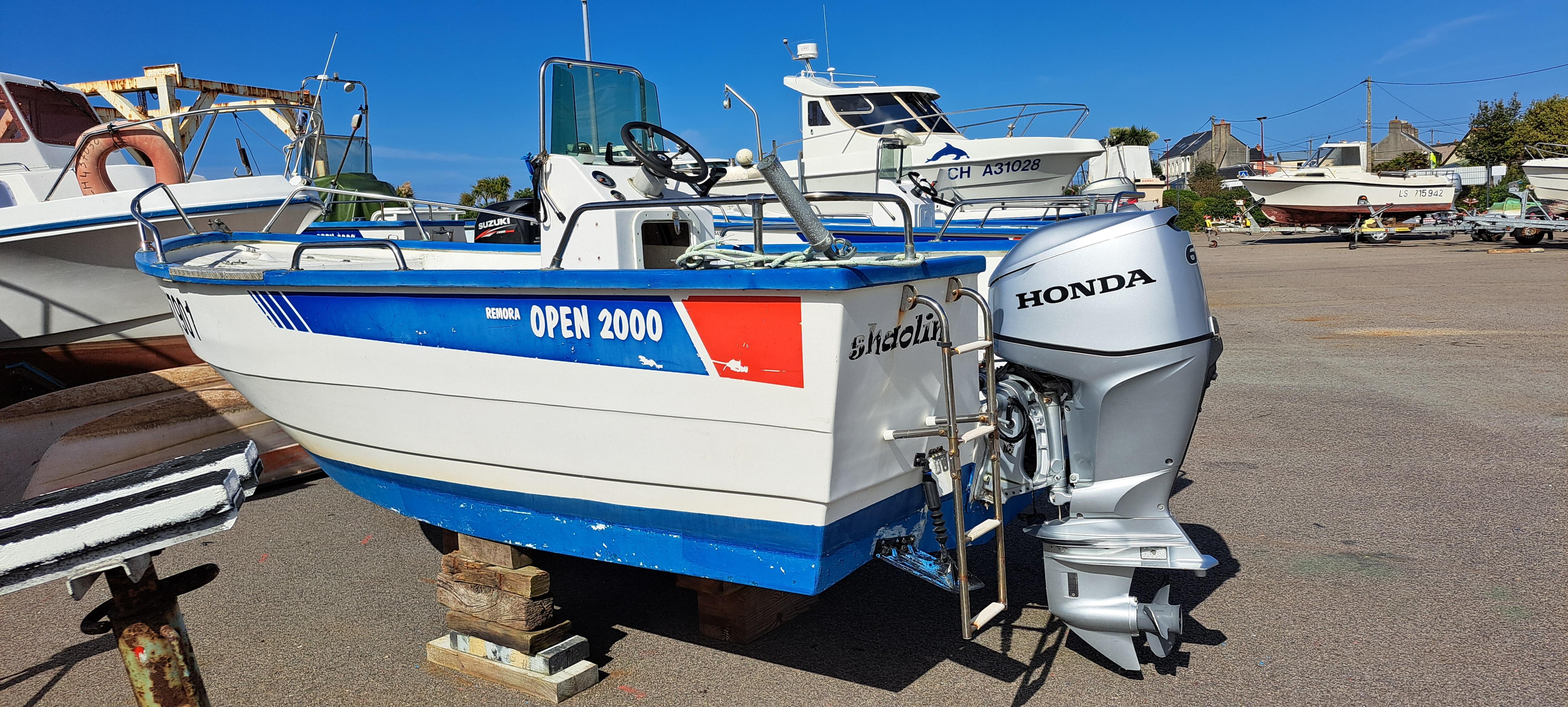 Tweedehands 2008 Pro Marine OPEN 2000 - Manche ( 50 ) | YachtFocus