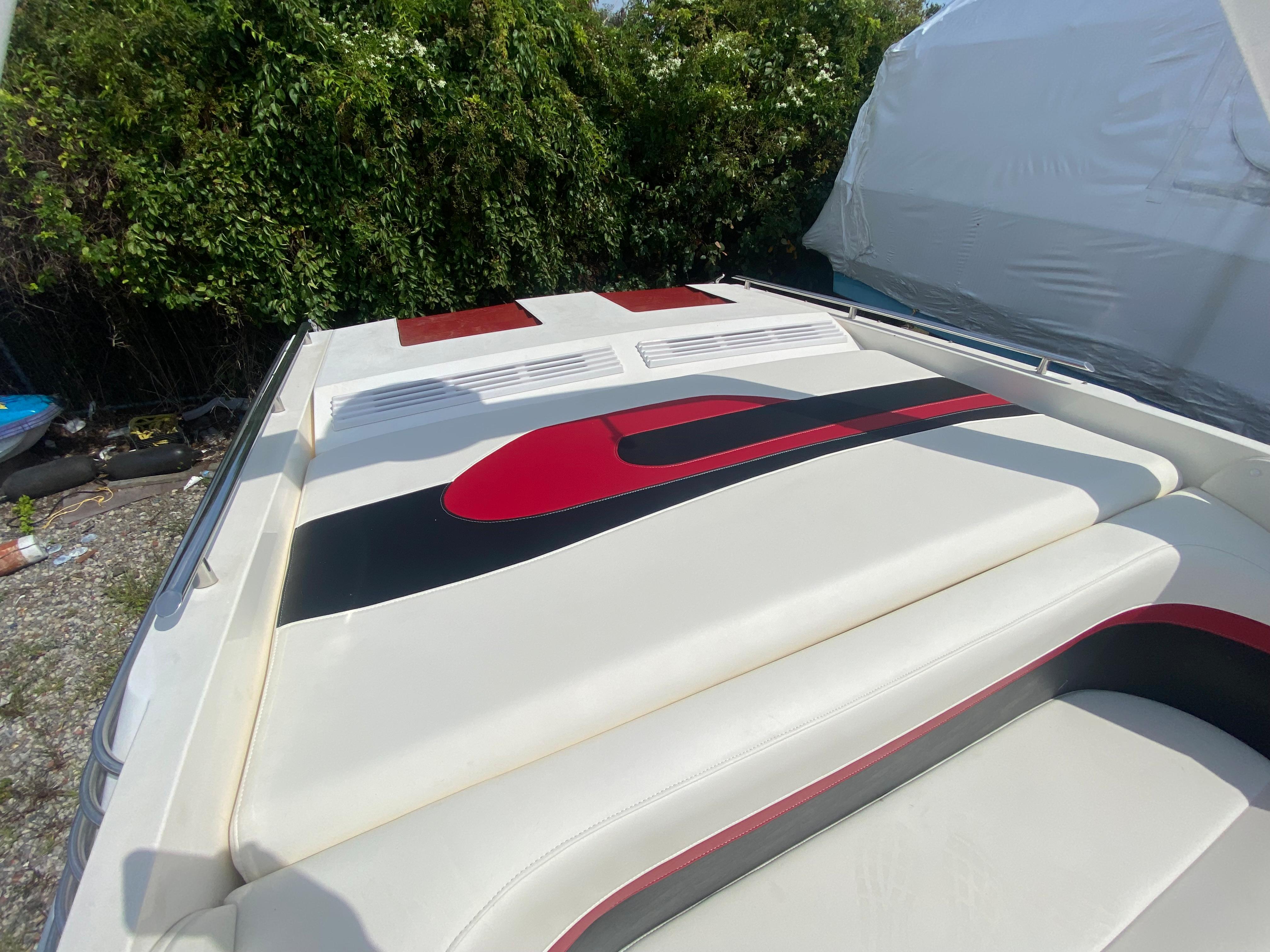1994 Wellcraft Scarab 43 Thunder High Performance for sale - YachtWorld