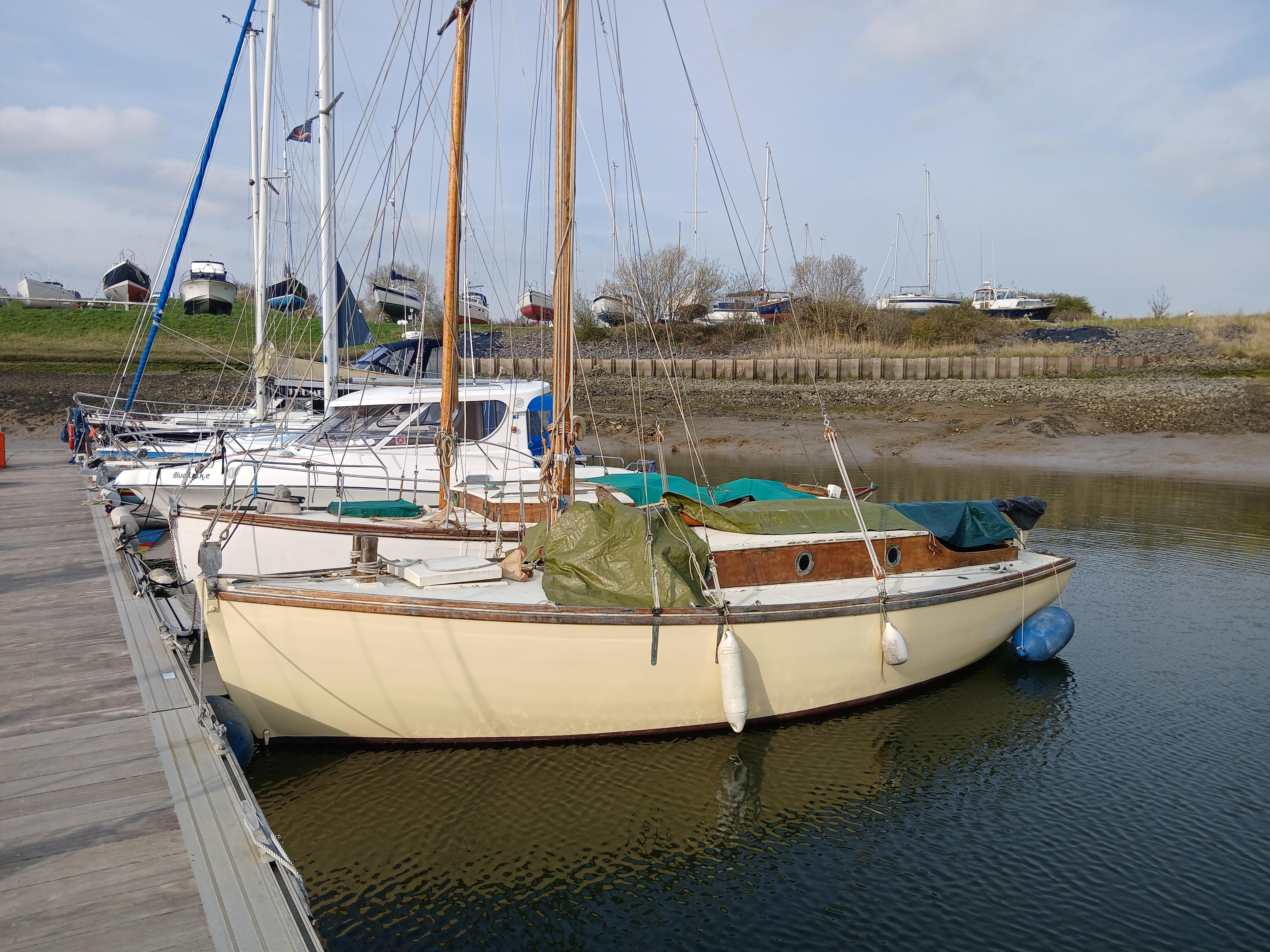 Used 1957 Custom Gaff Cutter - Essex | Youboat