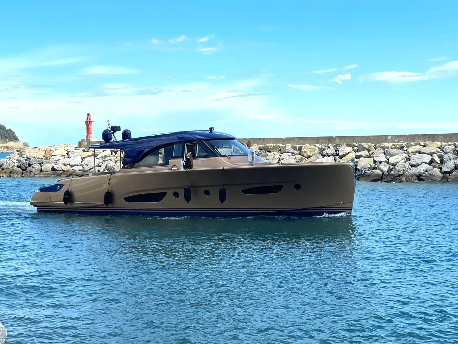 Used 2022 Solaris Power 57 Lobster | TopBoats