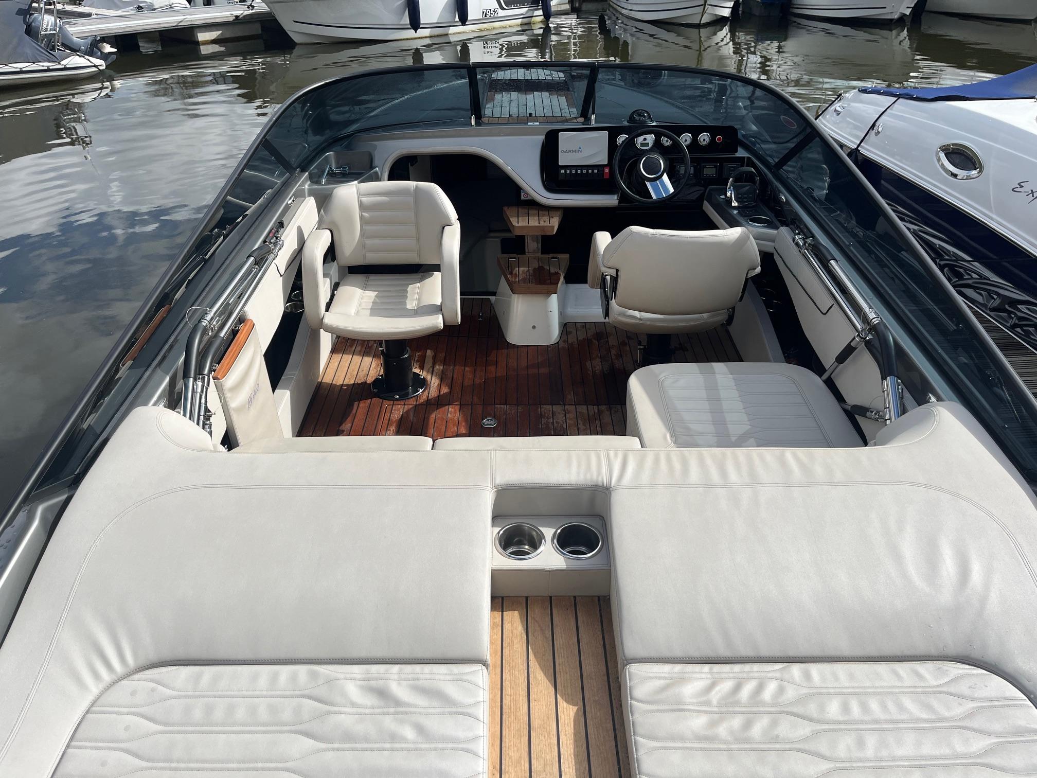 2020 Cranchi E26 Classic Cruiser for sale - YachtWorld