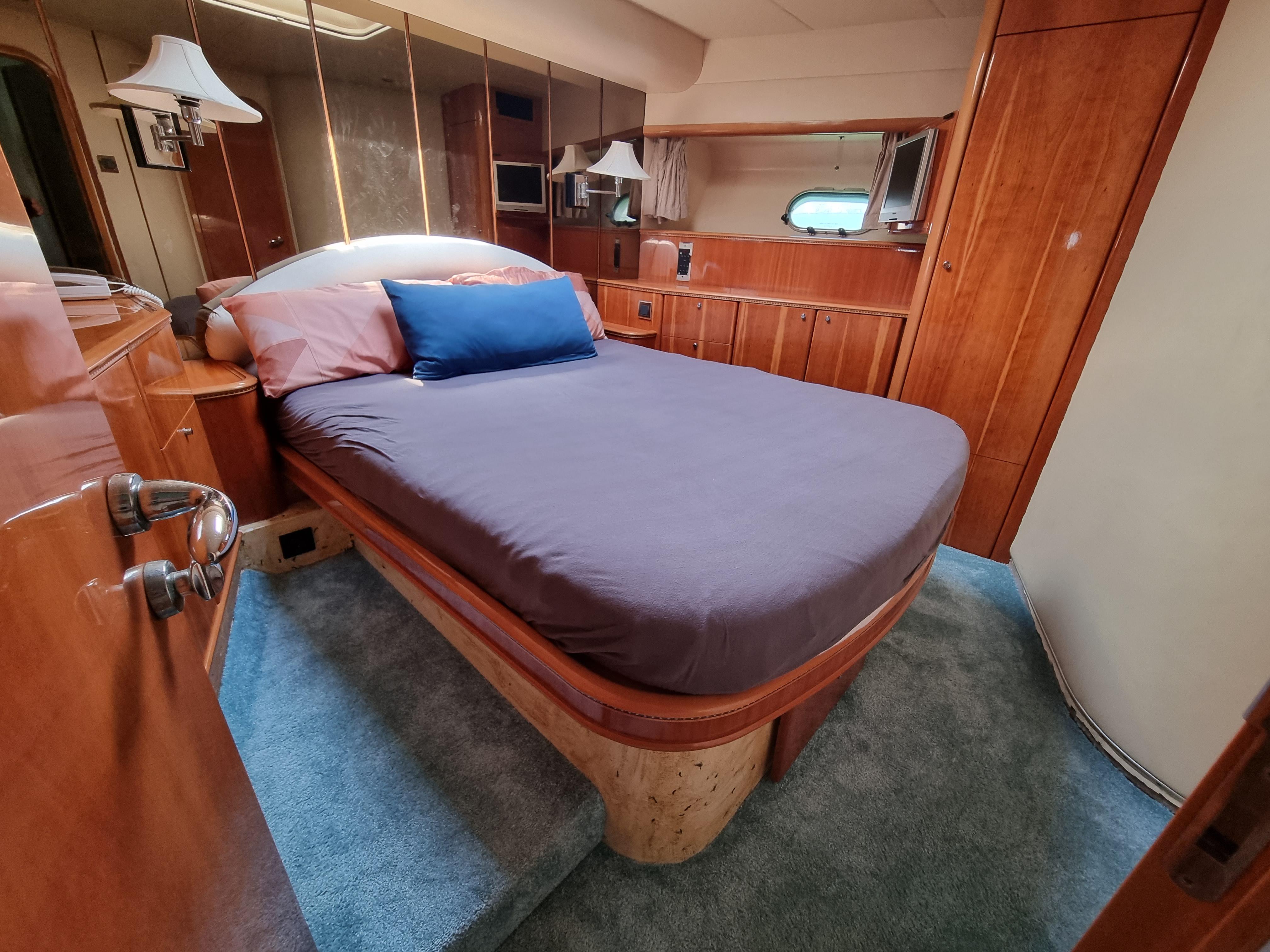 2001 Princess 20M Motor Yachts for sale - YachtWorld