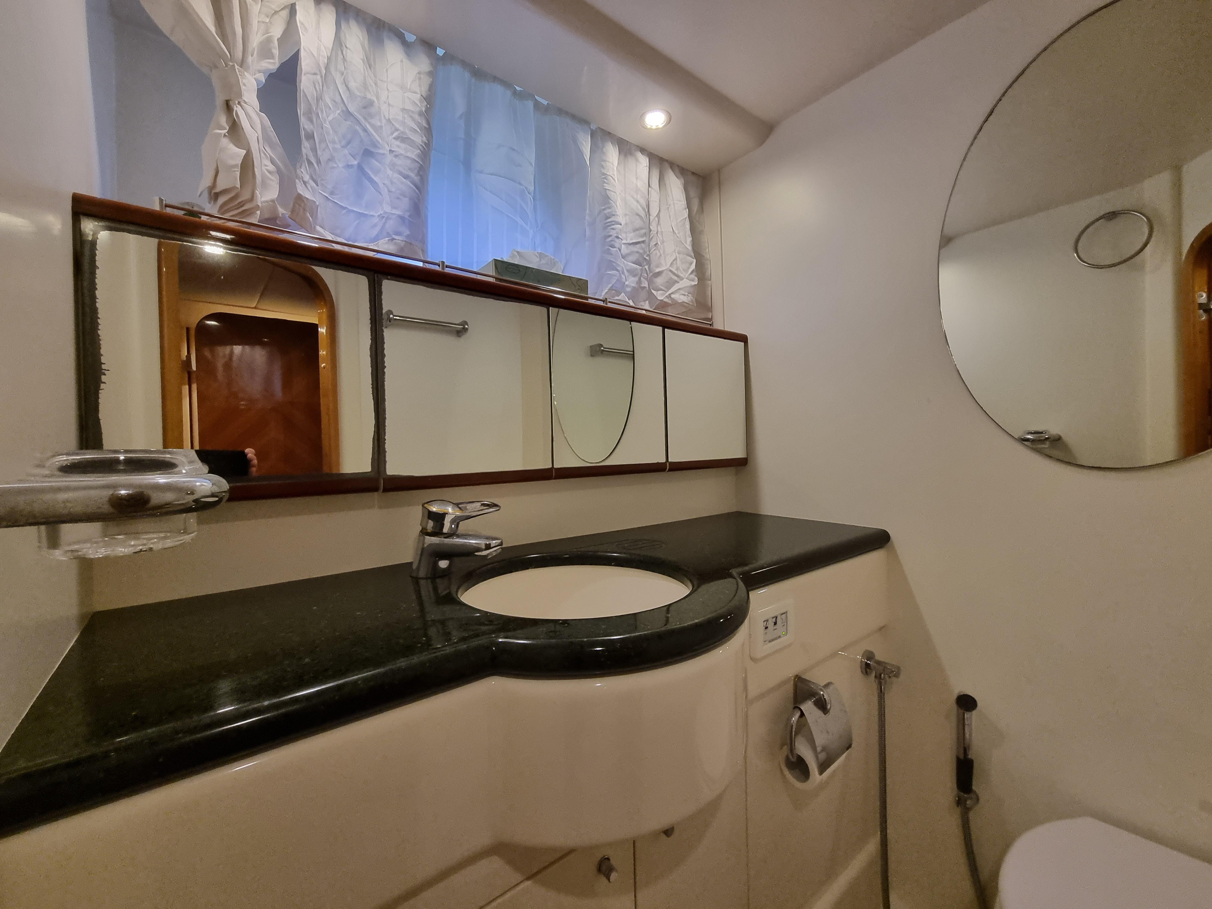 2001 Princess 20M Motor Yachts for sale - YachtWorld