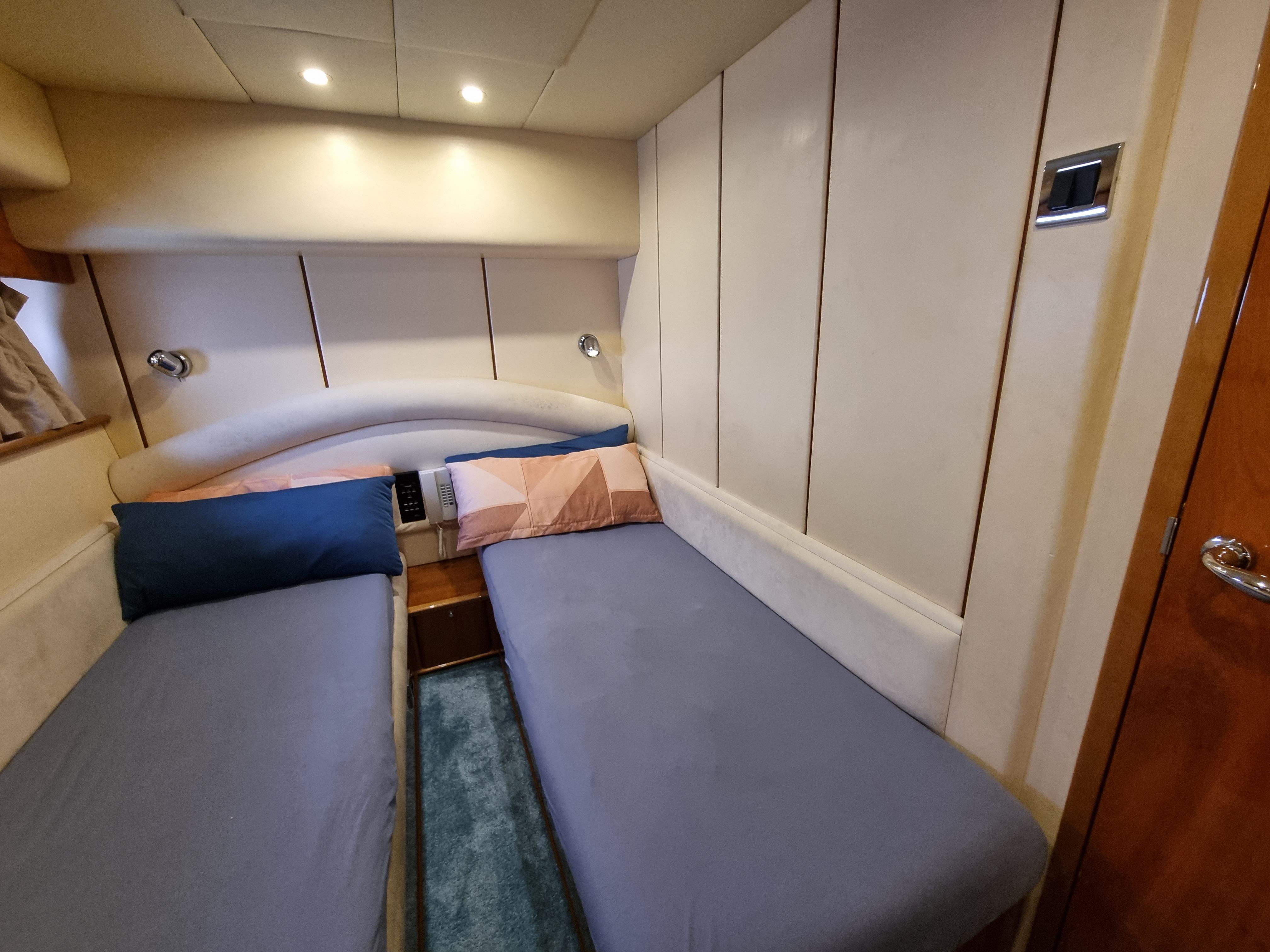 2001 Princess 20M Motor Yachts for sale - YachtWorld