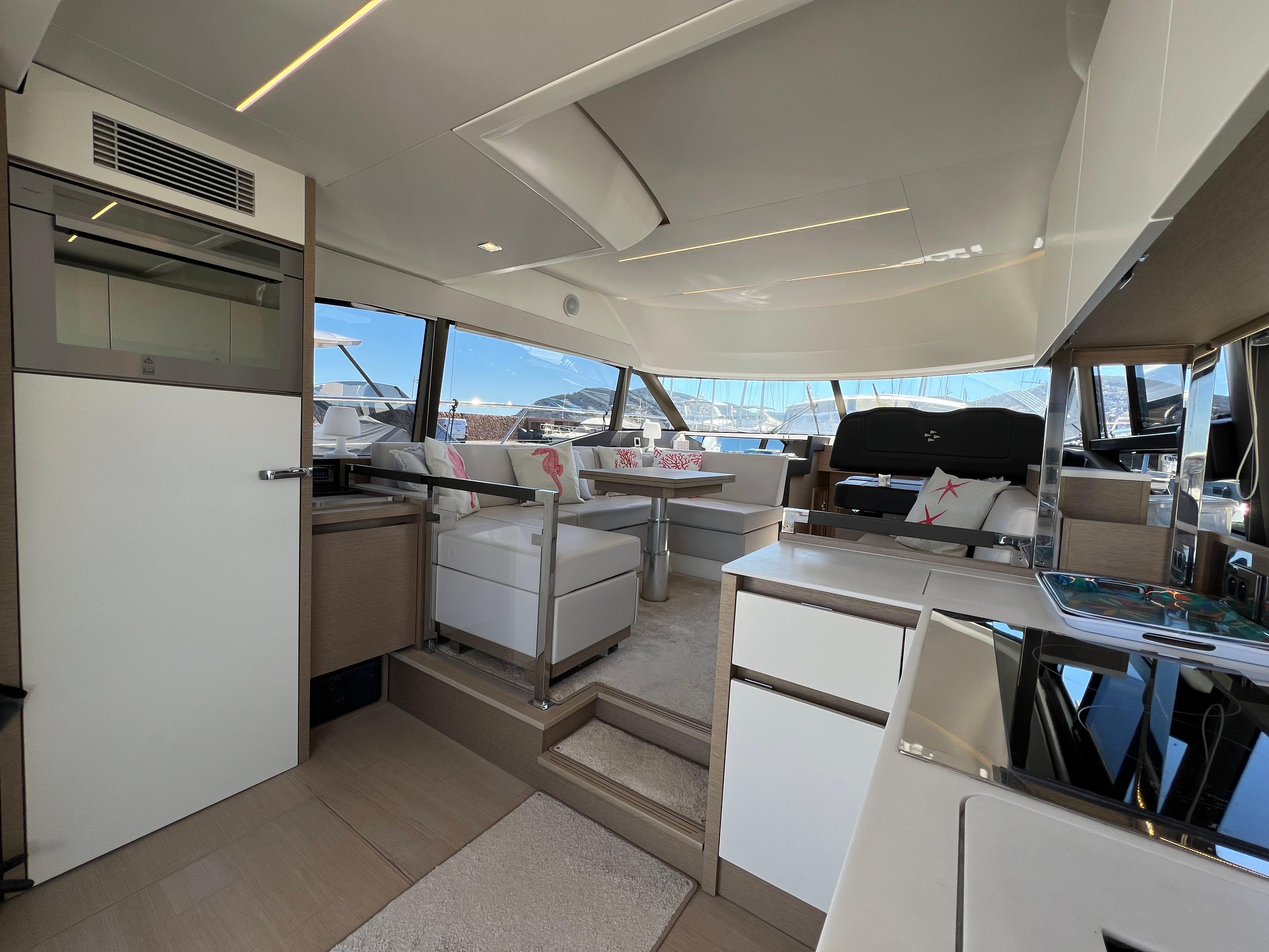2019 Prestige 460 Cruiser for sale - YachtWorld
