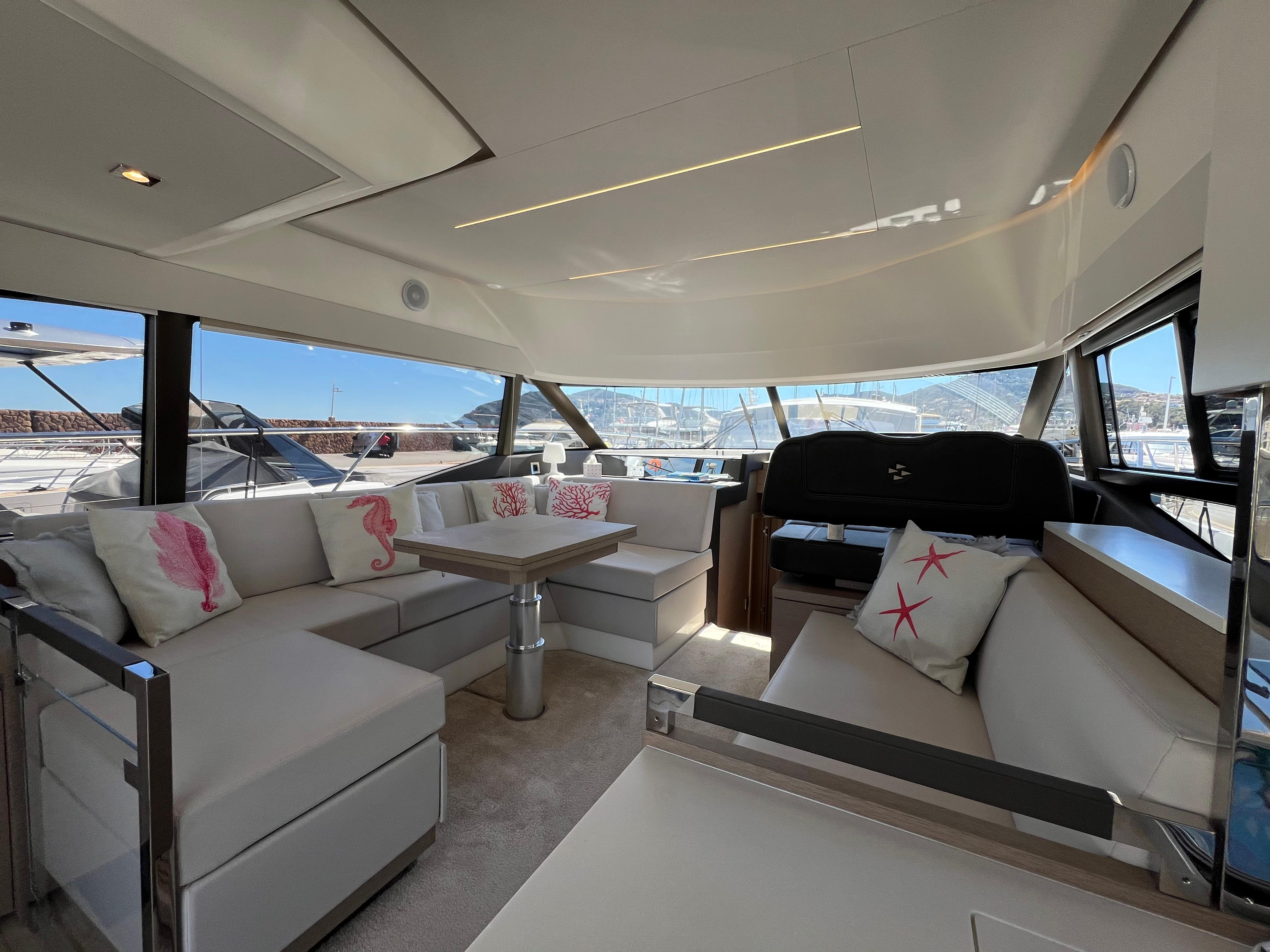 2019 Prestige 460 Cruiser for sale - YachtWorld