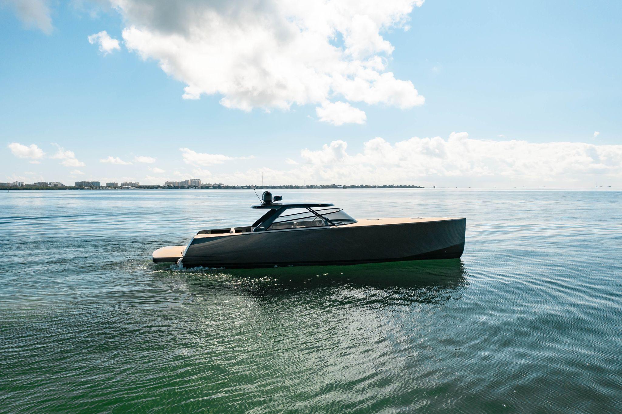 2025 VanDutch 56 Cruiser for sale - YachtWorld