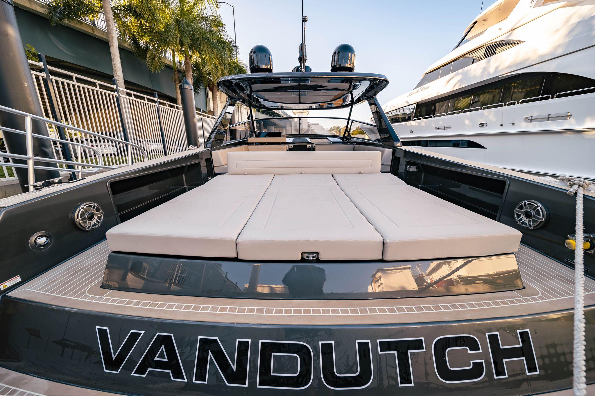 2025 VanDutch 56 Cruiser for sale - YachtWorld