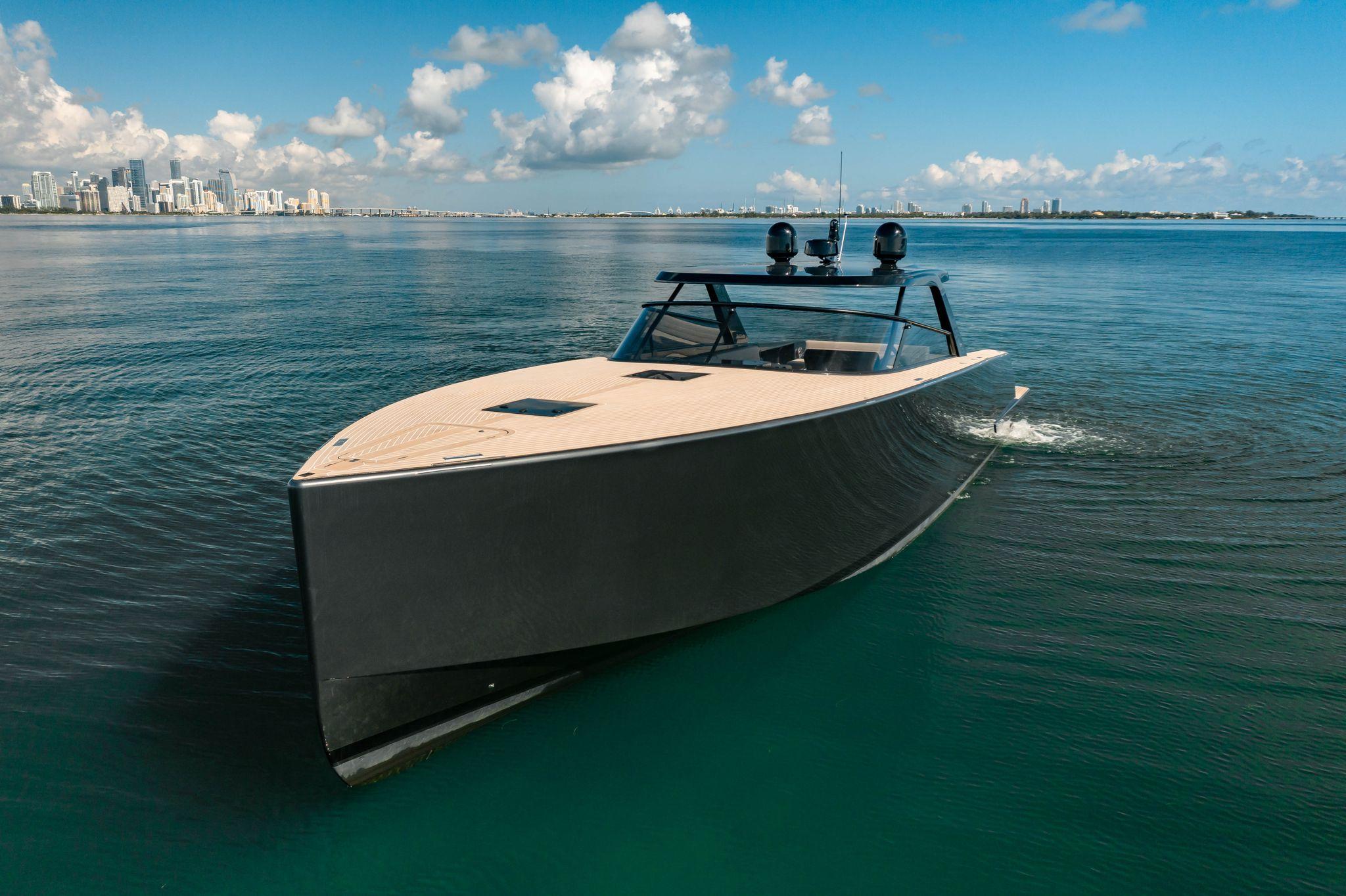 2025 VanDutch 56 Cruiser for sale - YachtWorld