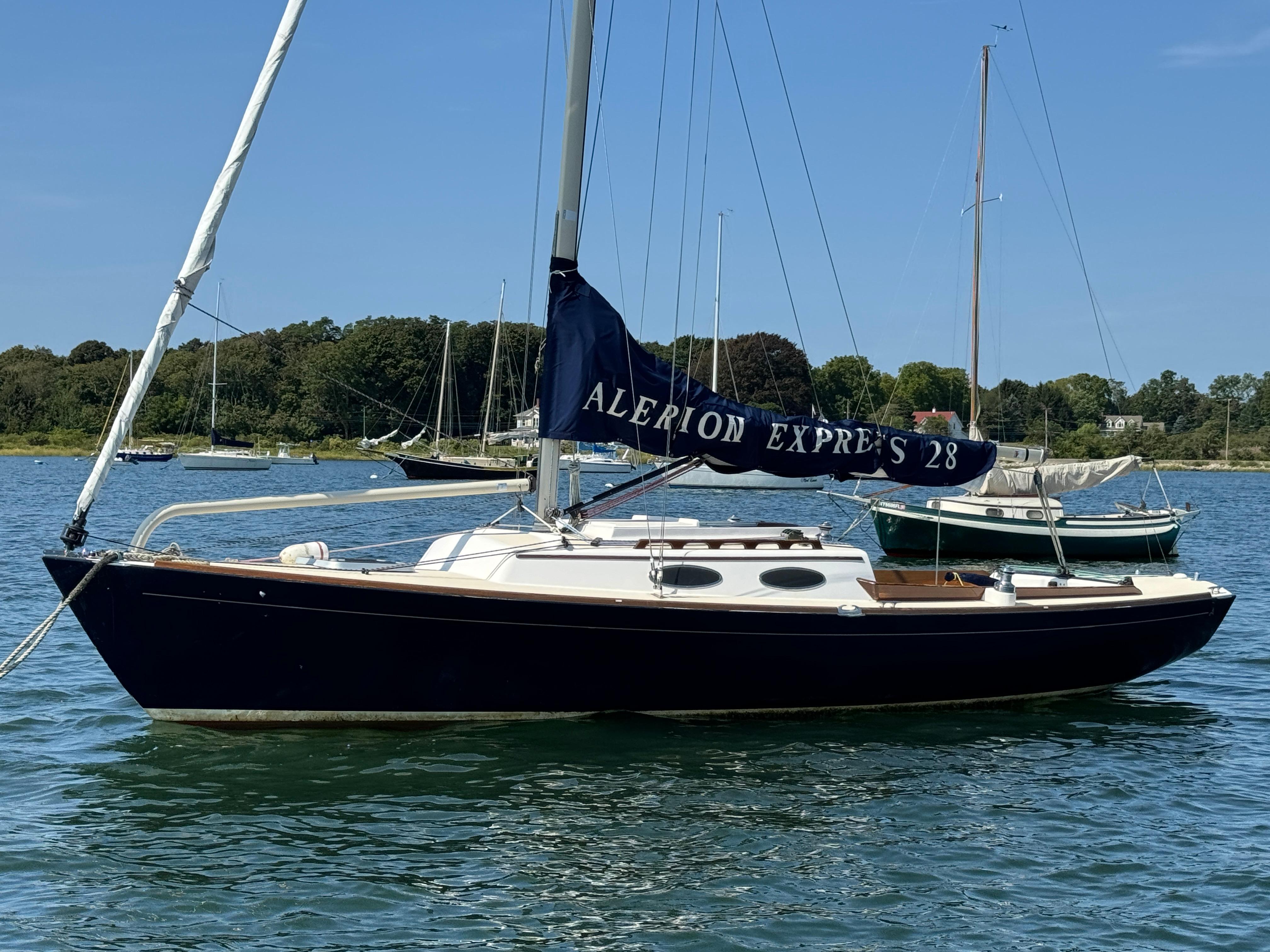 Alerion Express 28 boats for sale | YachtWorld