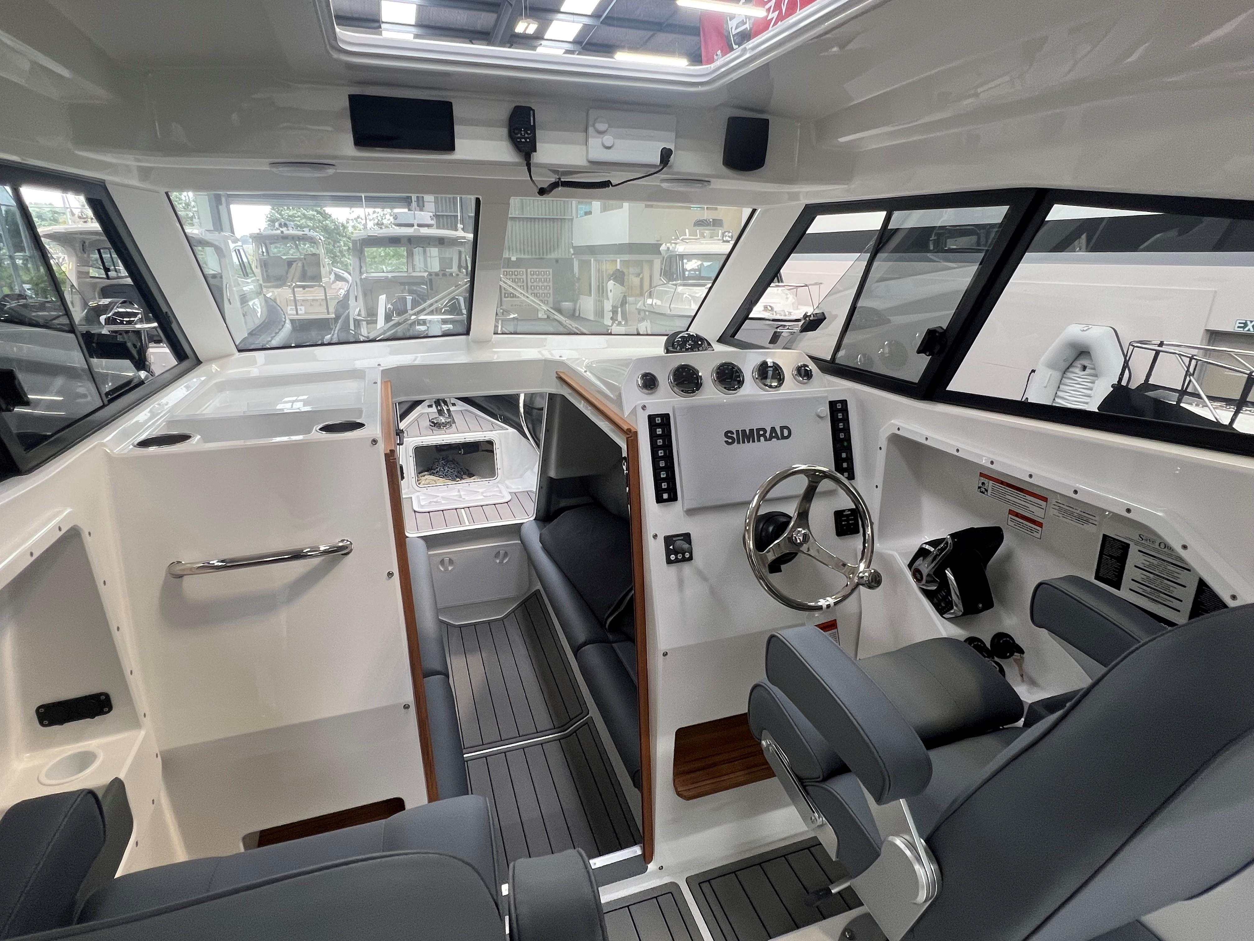 2024 Protector 330 Targa / EQUIPPED / Twin 400 HP Rigid Inflatable ...