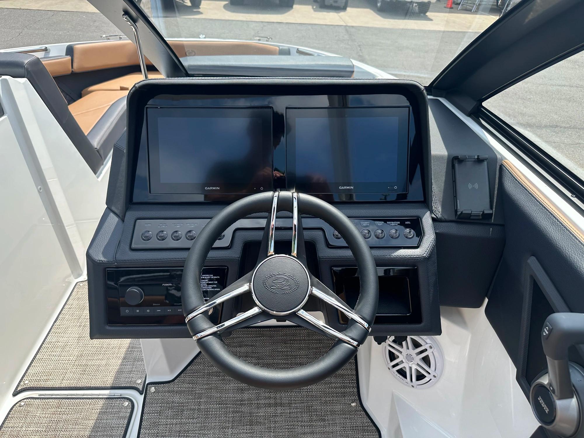 2024 Cobalt R4 Surf Lanchas de proa abierta en venta - YachtWorld