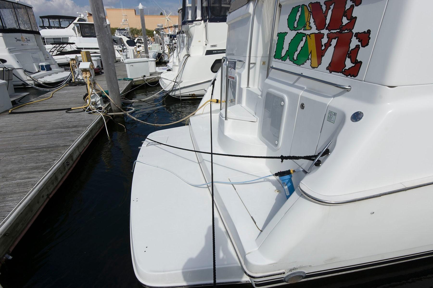 1998 Silverton 402 Motor Yacht Motor Yacht for sale - YachtWorld