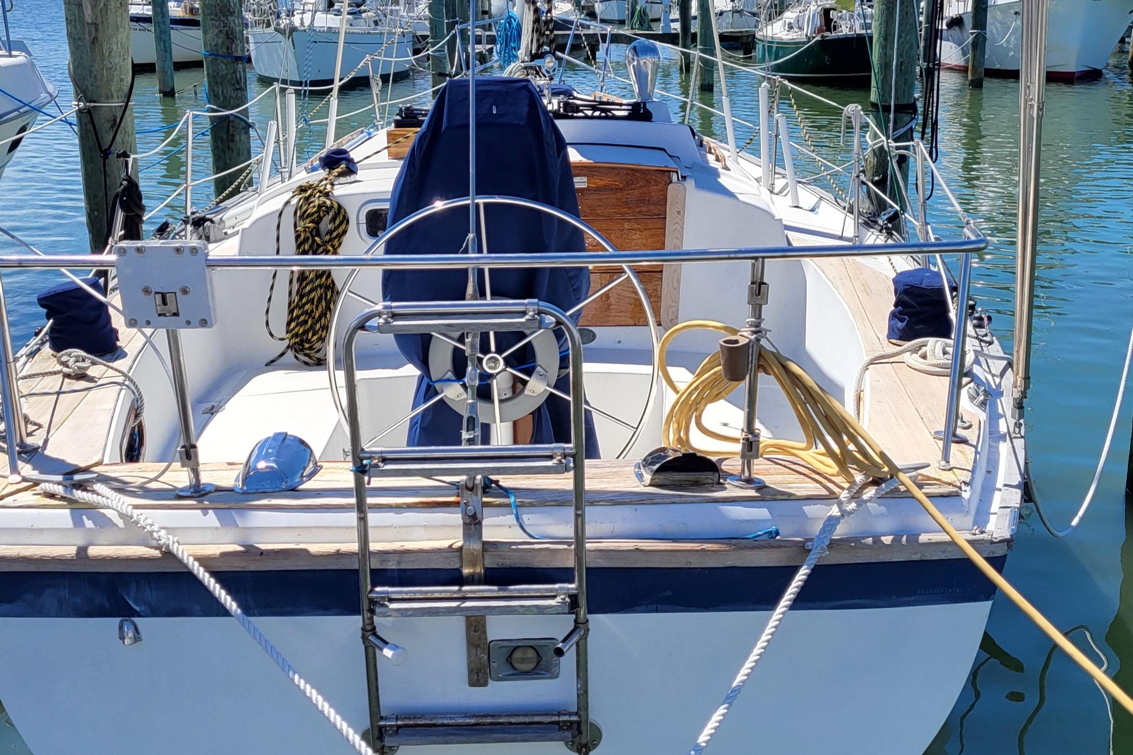 1979 Pearson 365 Sloop Sloop for sale - YachtWorld