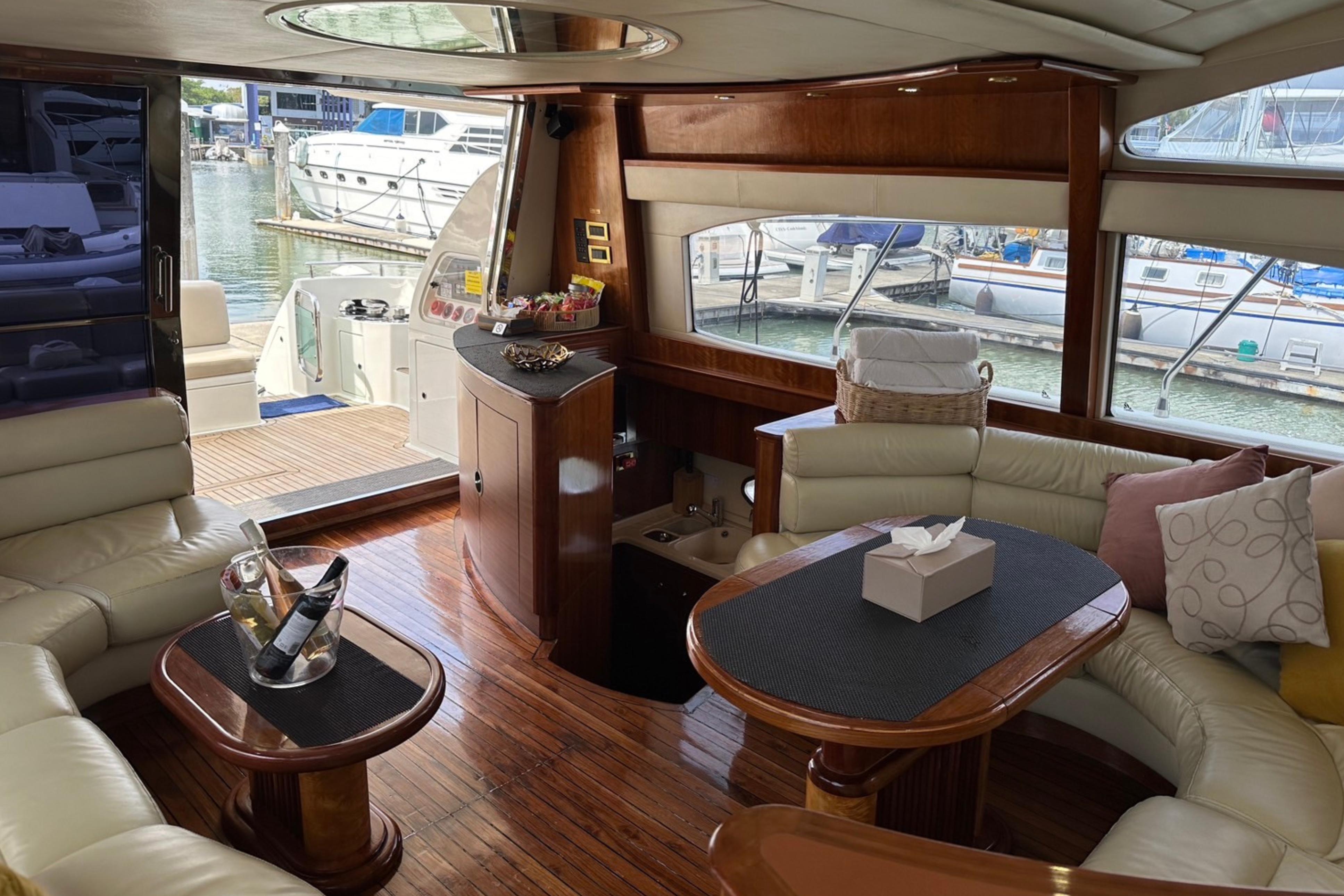 1999 Azimut 54 Flybridge for sale - YachtWorld