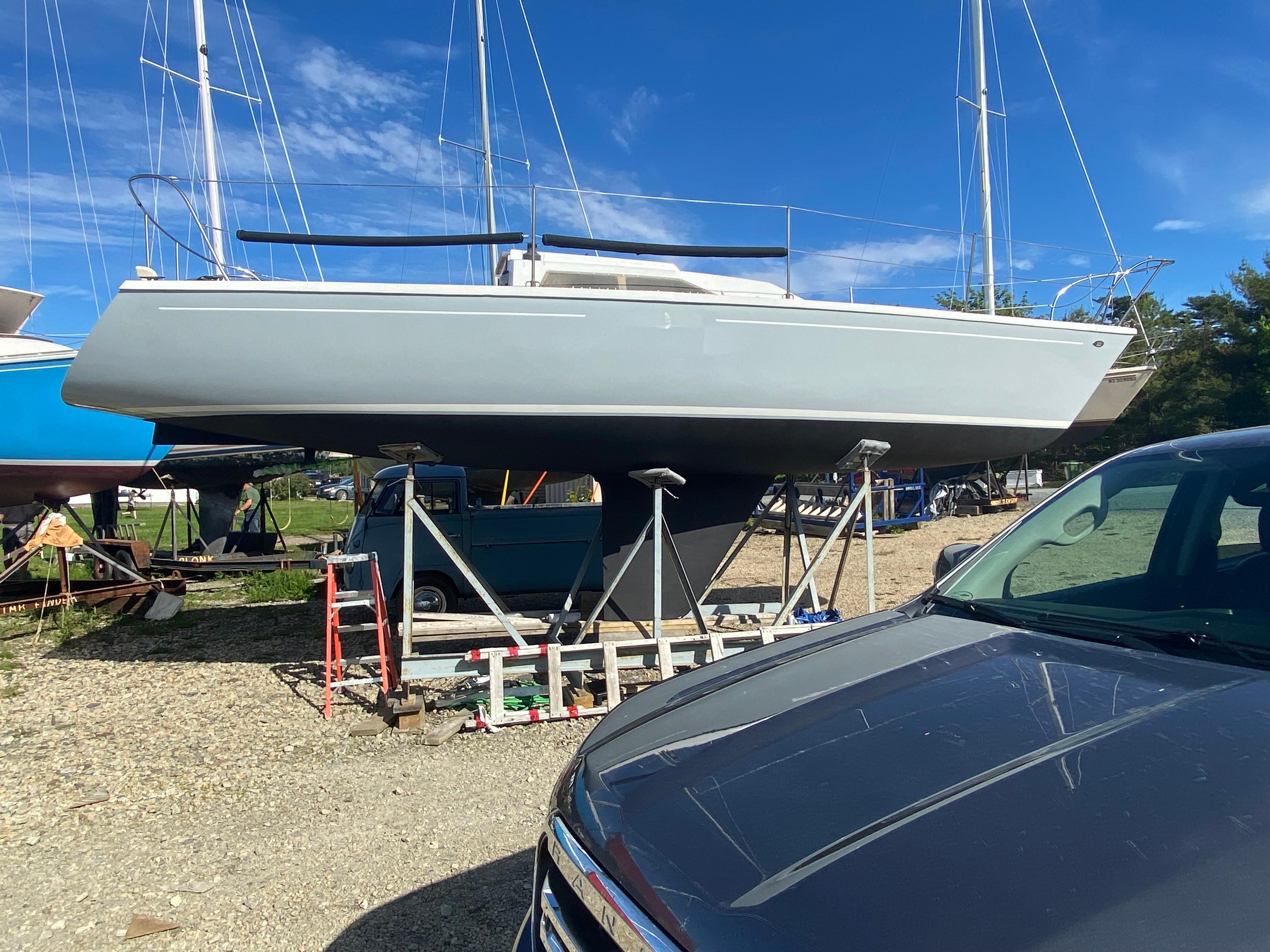 1981 Bruce Kirby 30 Racer/Cruiser for sale - YachtWorld