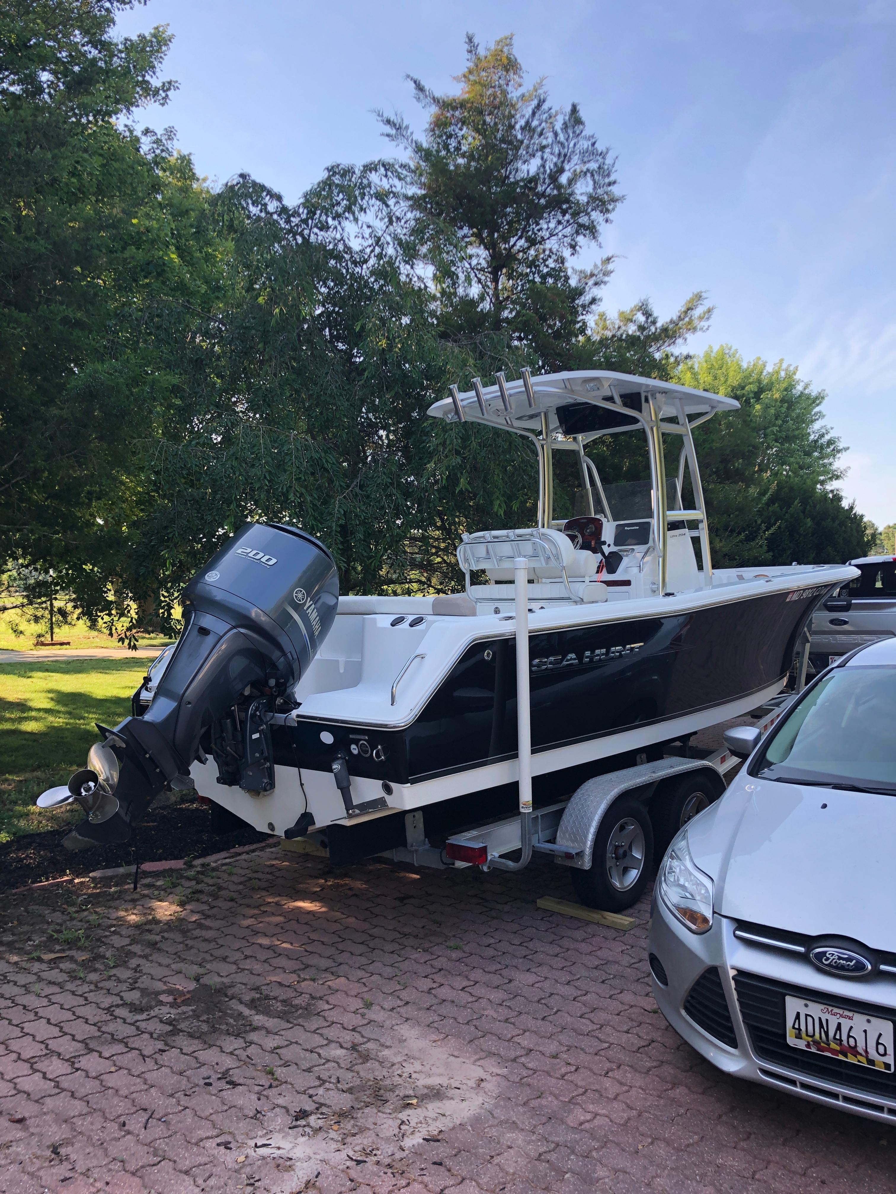 2012 Sea Hunt Center Console Centre Console for sale - YachtWorld