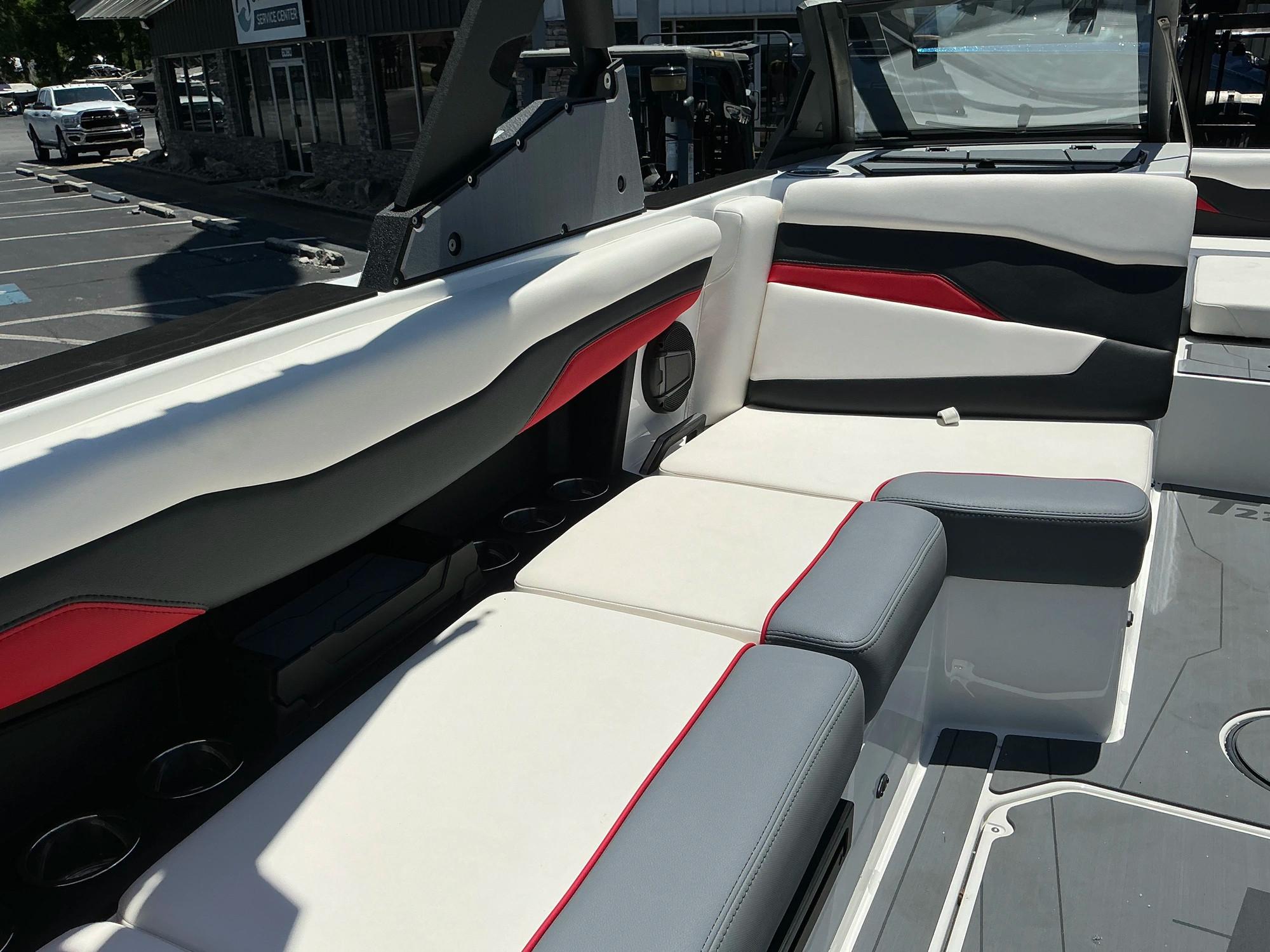 2024 Axis T220 Ski and Wakeboard for sale - YachtWorld